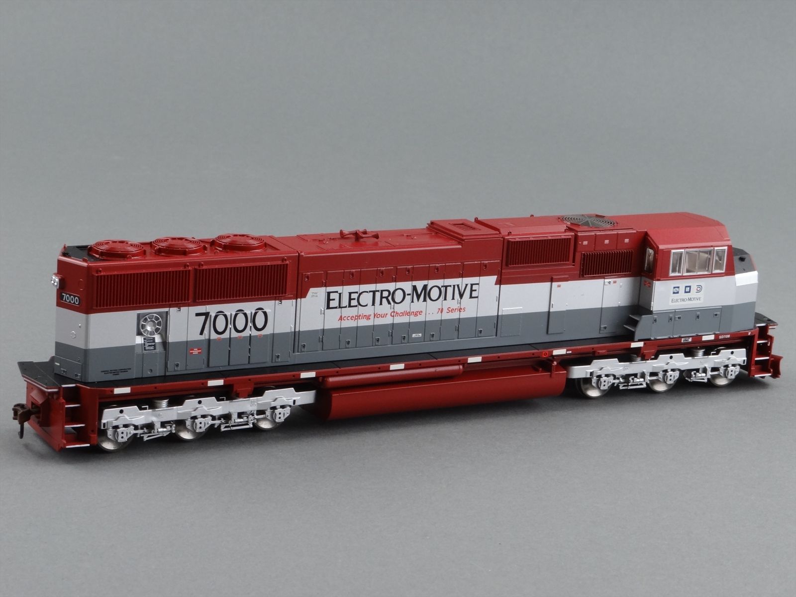 HO Scale Athearn Genesis 0G6116 EMD Demo SD70M Diesel Engine Electro ...