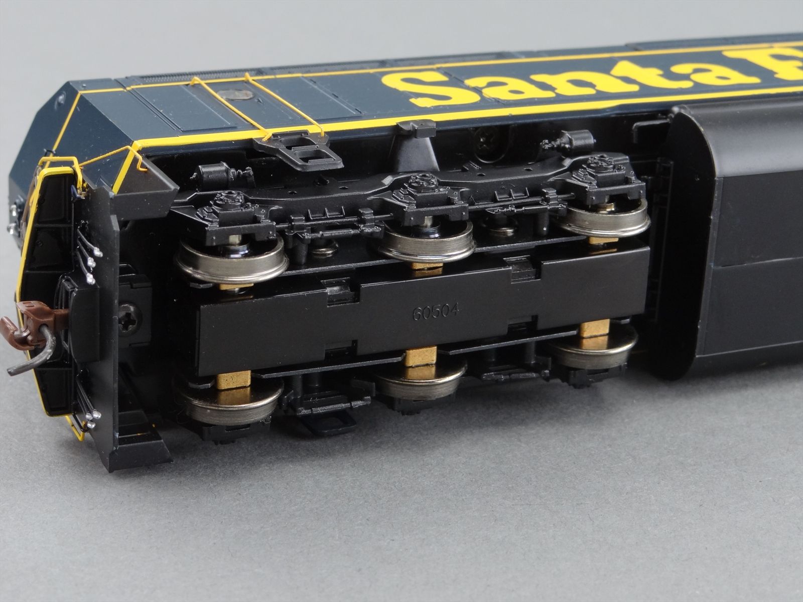 HO Scale Athearn Genesis G67502 ATSF Santa Fe F45 Diesel Engine #1936