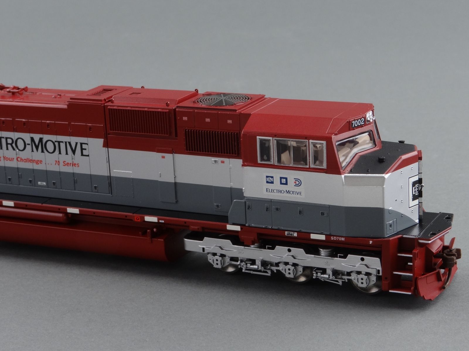 HO Scale Athearn Genesis 0G6118 EMD Demo SD70M Diesel Engine Electro ...