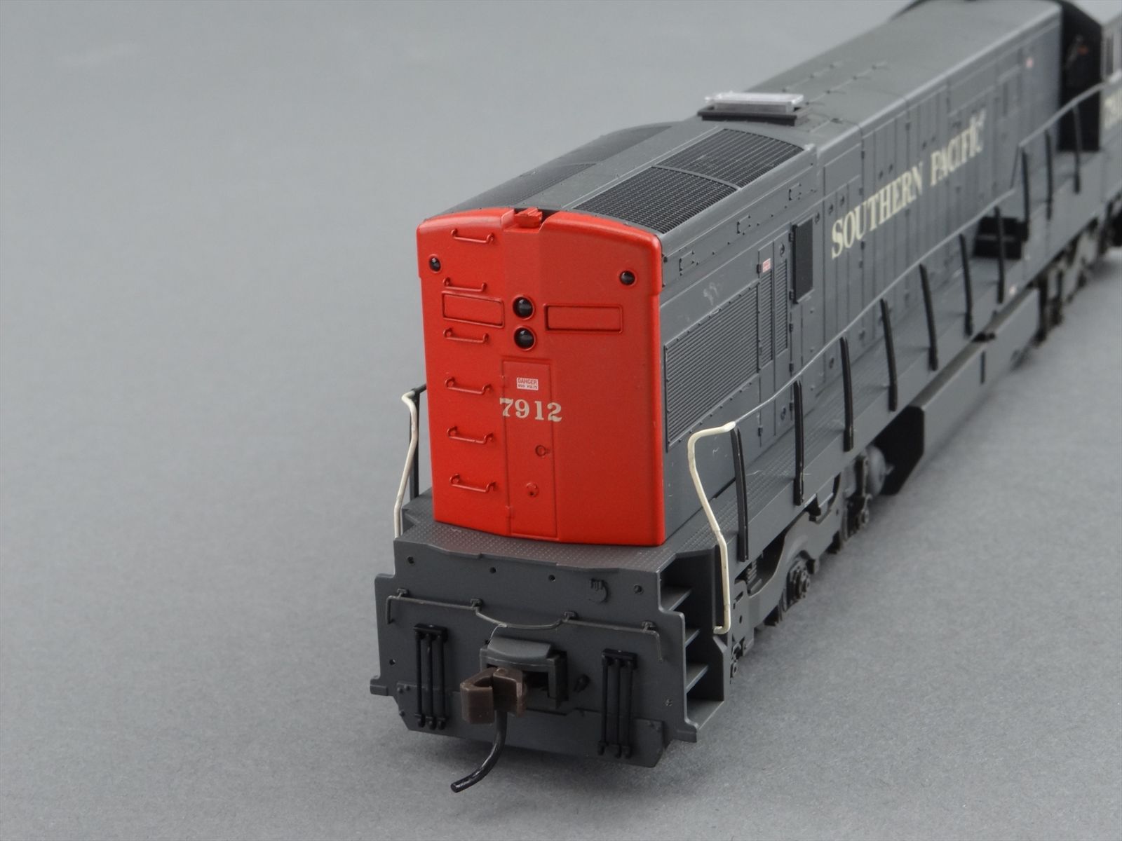 HO Scale Atlas 7344 SP Southern Pacific U30C Phase 2 Diesel Engine ...
