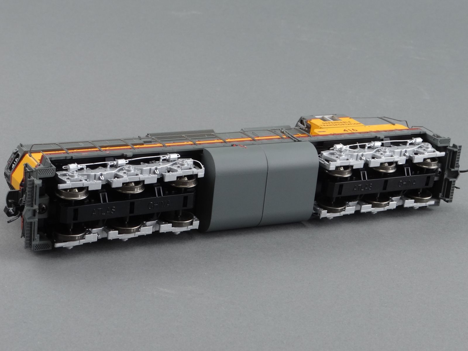 HO Scale Atlas 7514 UP Union Pacific SD24 Diesel Engine #416 Silver Series