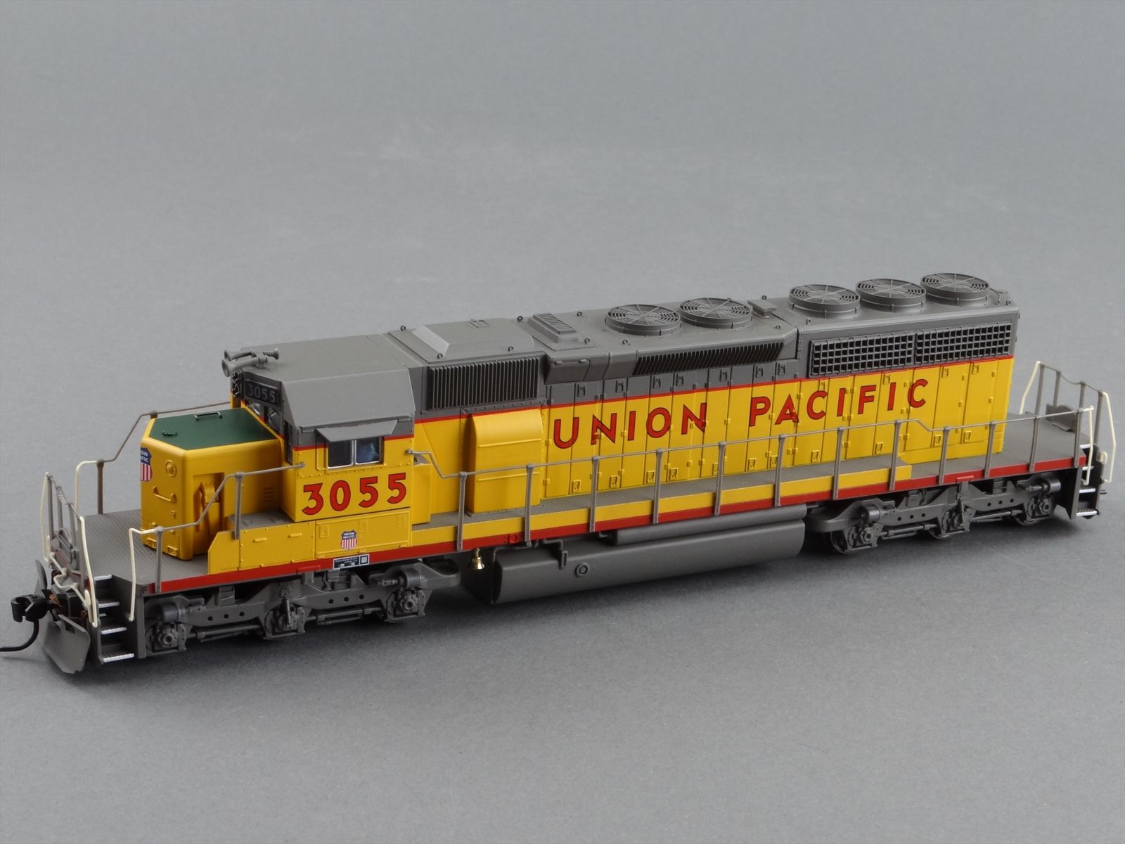 HO BLI 5014 Broadway Limited Blue Line UP Union Pacific EMD SD40-2 Diesel Engine #3055