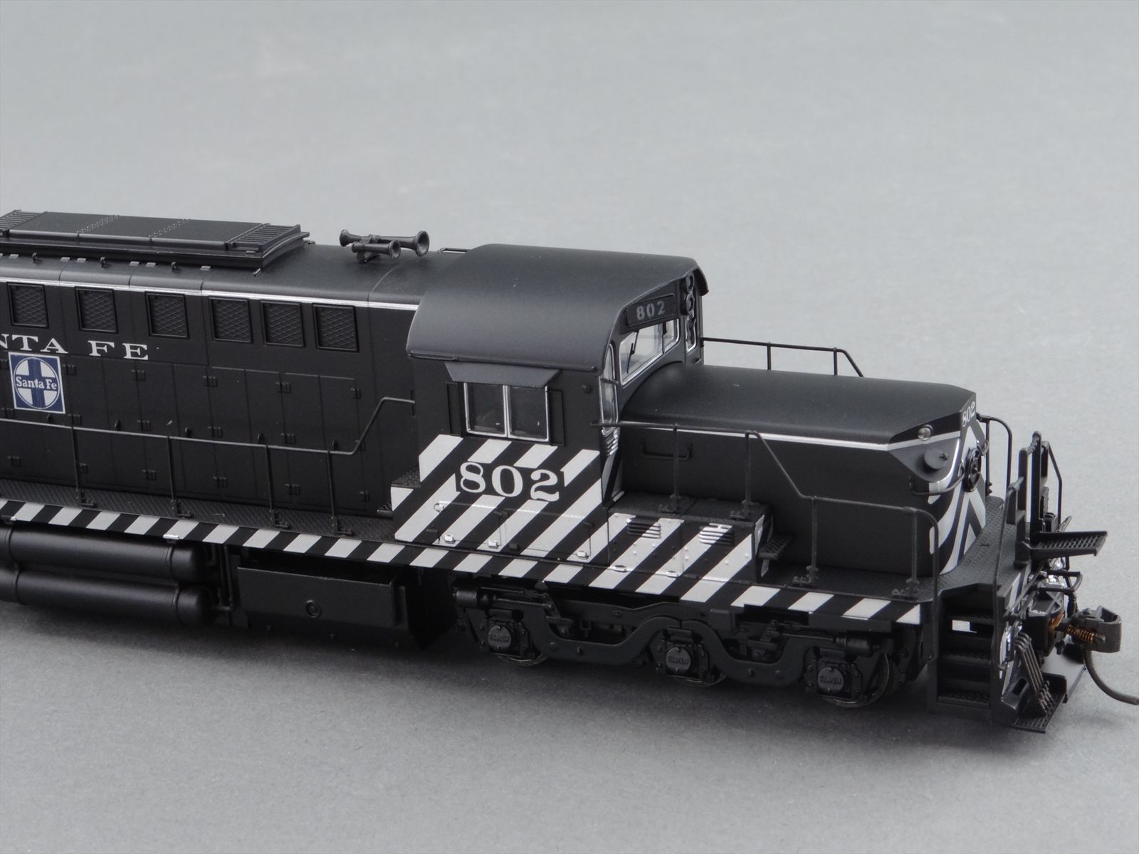 HO BLI 316 Broadway Limited ATSF Santa Fe Zebra Stripe Alco RSD-15 Diesel Engine #802