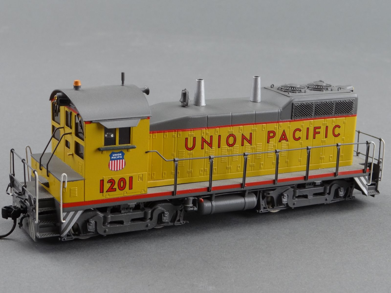 HO Brass Model Train - ALCO D-159 UP Union Pacific SW-10 Diesel #1201