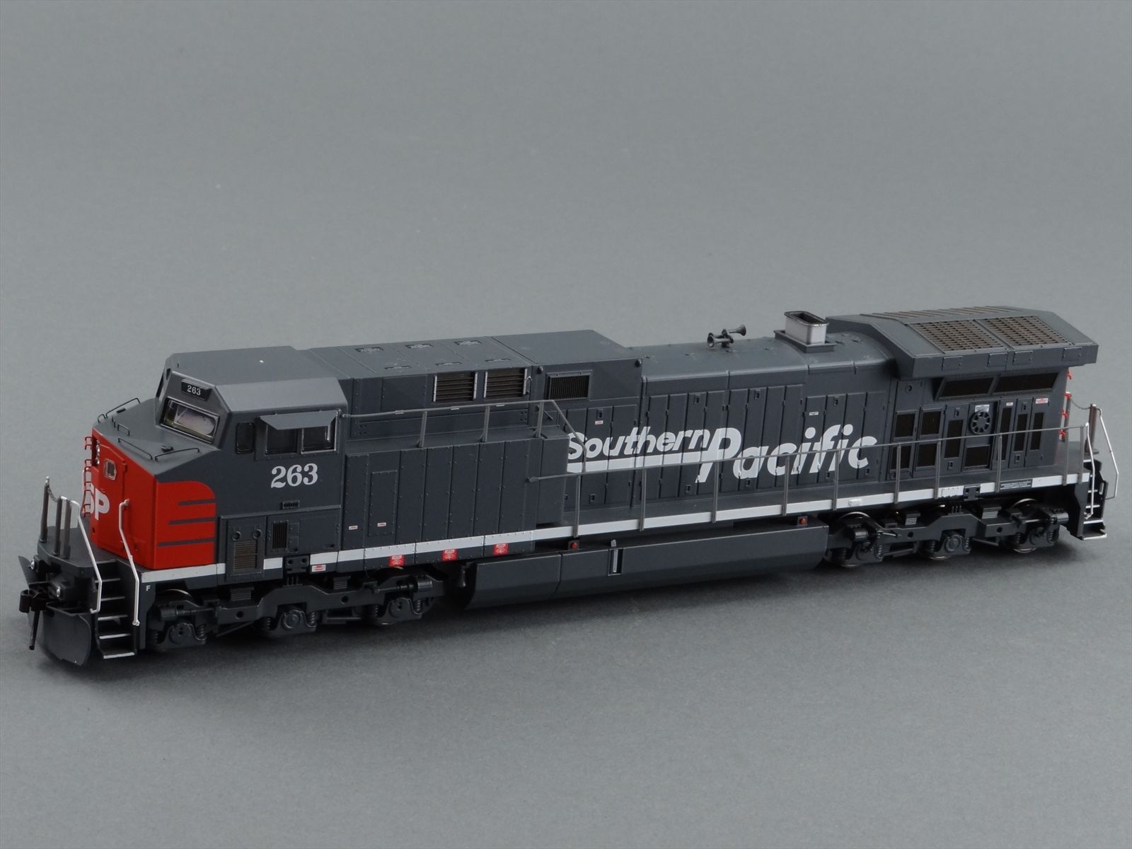HO Scale Athearn 7976 SP Southern Pacific AC4400 Diesel Engine #263