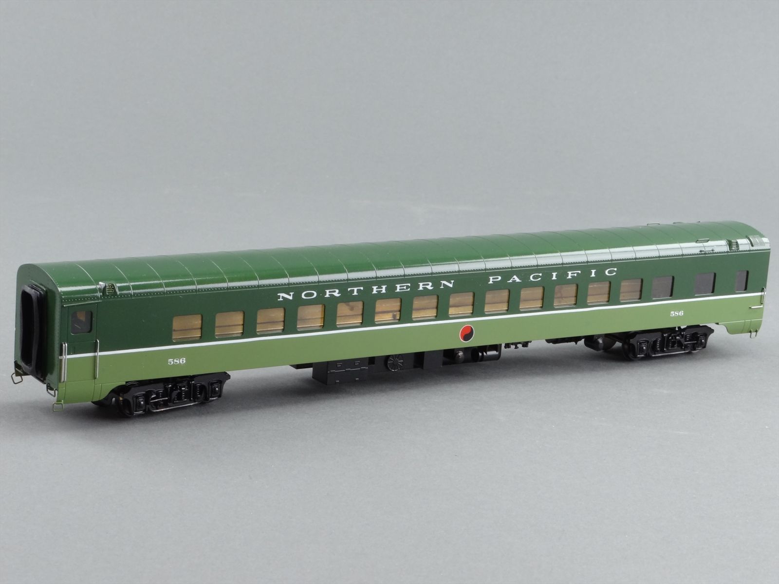 HO Brass Model Train - SOHO NP Northern Pacific NCL Loewy Coach #586 ...
