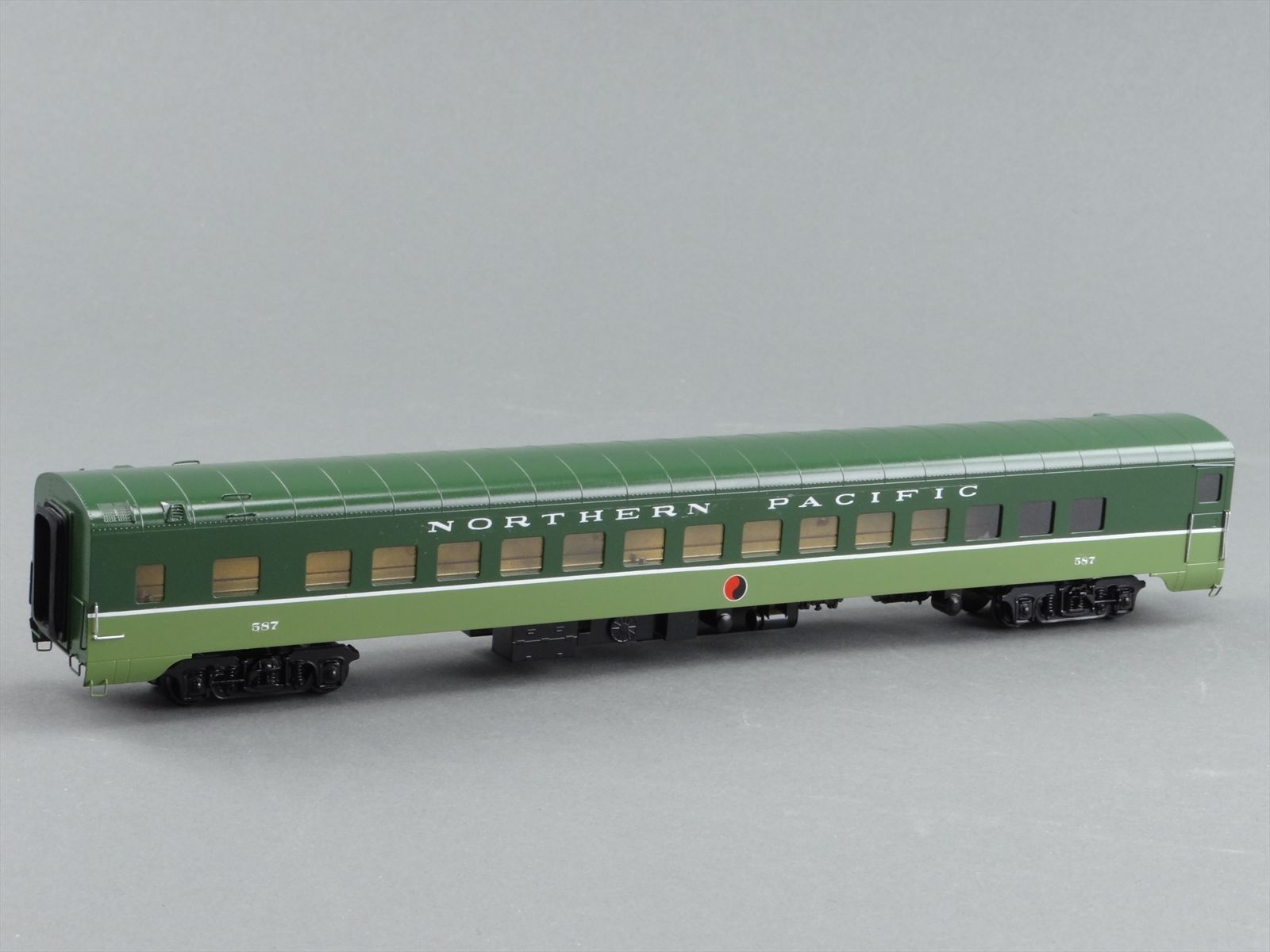 HO Brass Model Train - SOHO NP Northern Pacific NCL Loewy Coach #587 ...