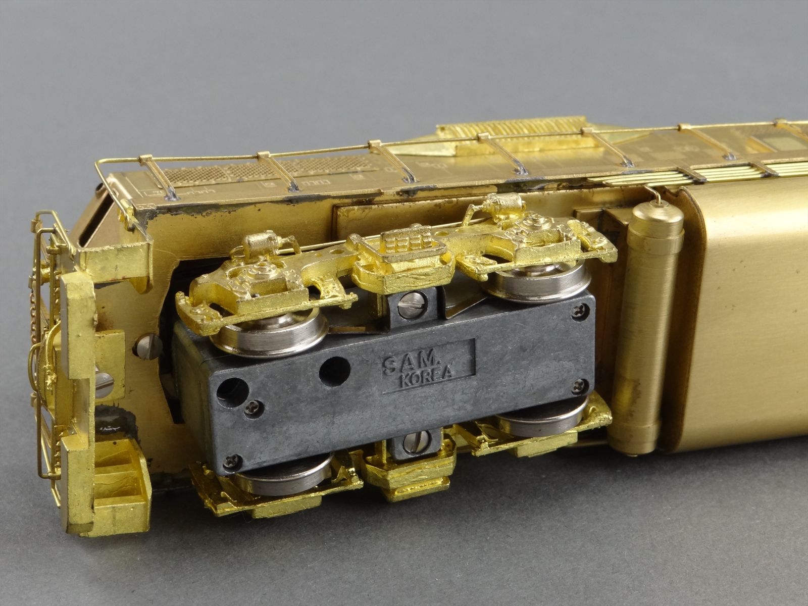 HO Brass Model Train - Oriental Limited UP Union Pacific EMD GP9B Diesel Unpainted - MB Version