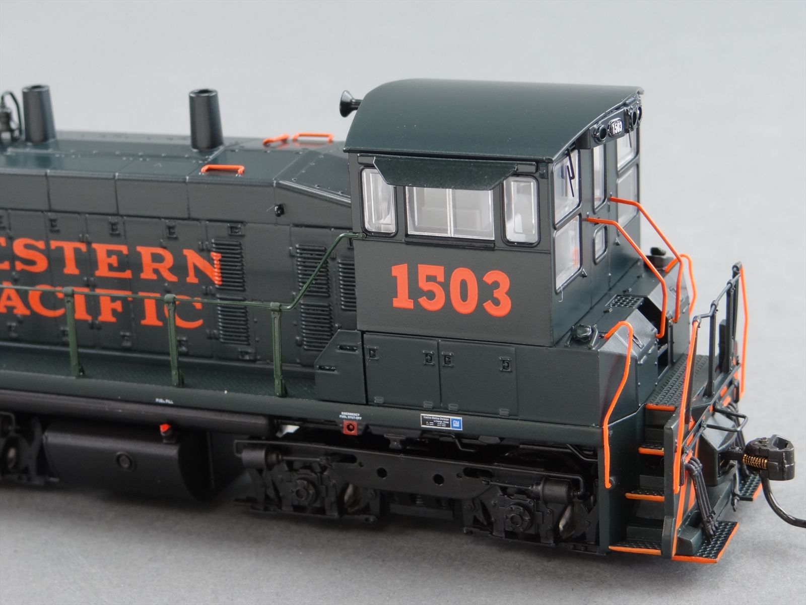 HO BLI 3329 / P829 Broadway Limited WP Western Pacific EMD SW1500 Diesel Engine #1503