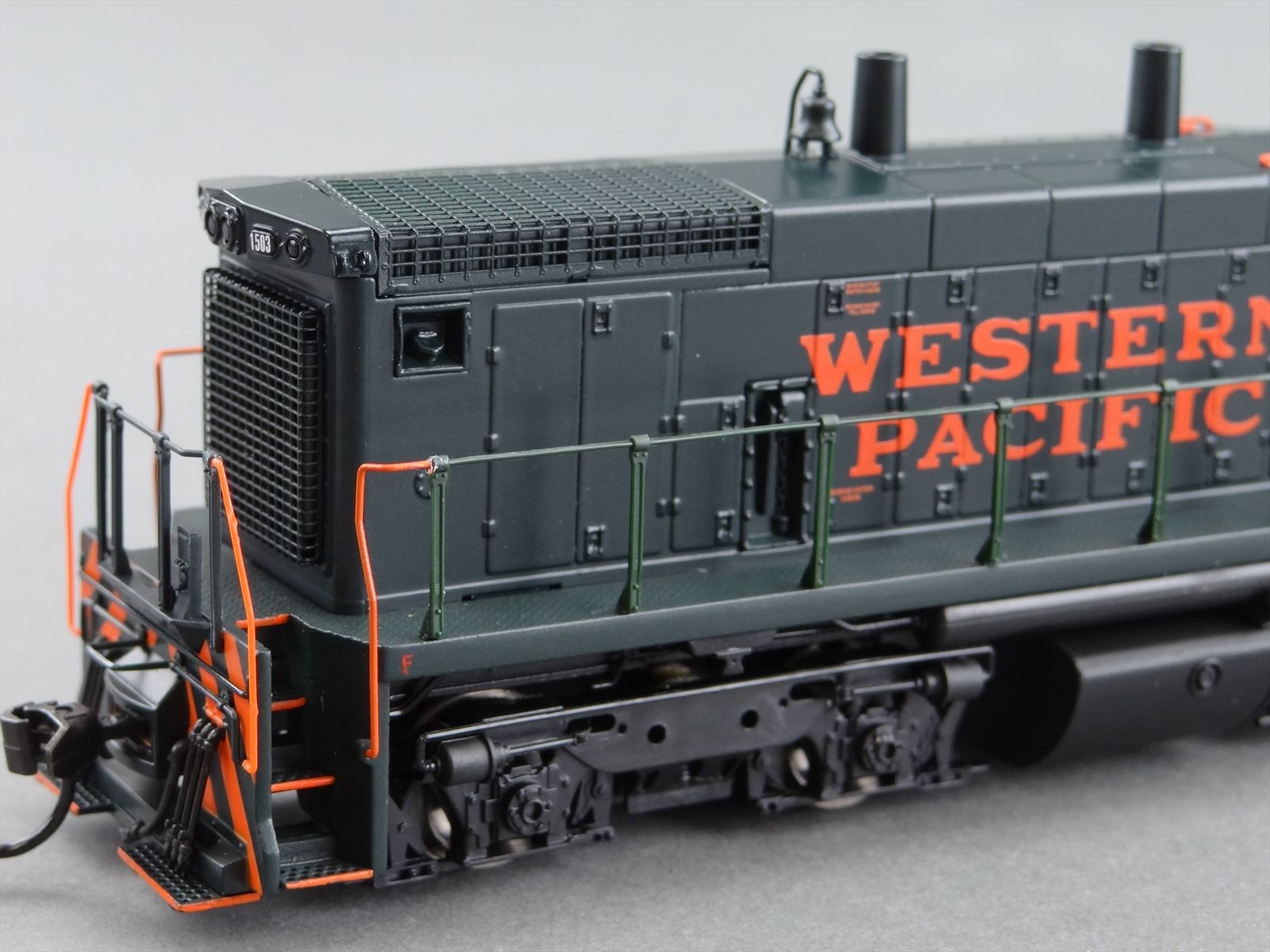 HO BLI 3329 / P829 Broadway Limited WP Western Pacific EMD SW1500 Diesel Engine #1503