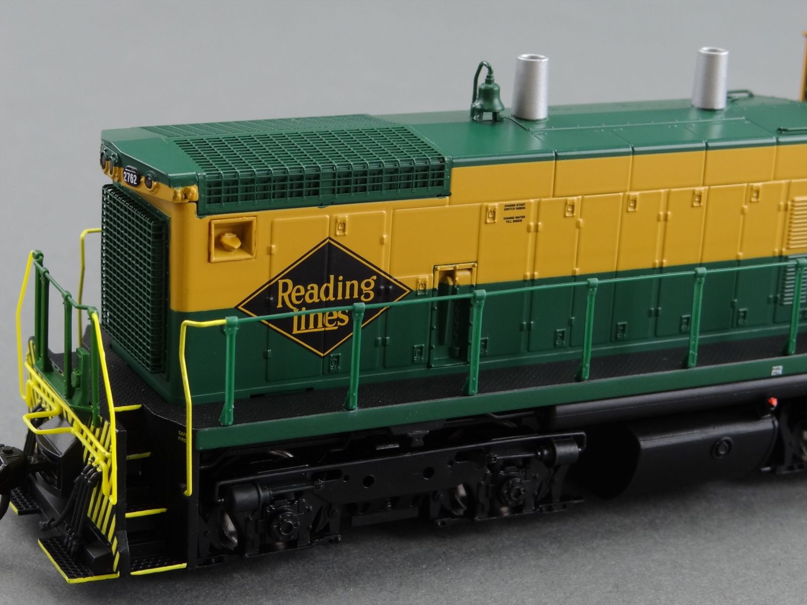 HO BLI 3331 / P831 Broadway Limited RDG Reading Lines EMD SW1500 Diesel ...