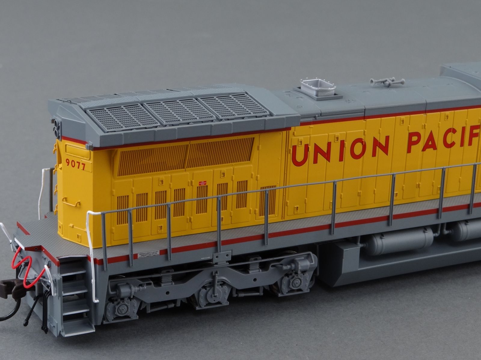 HO Scale Atlas 9635 UP Union Pacific HO Dash 8-40C Diesel Engine #9077 ...