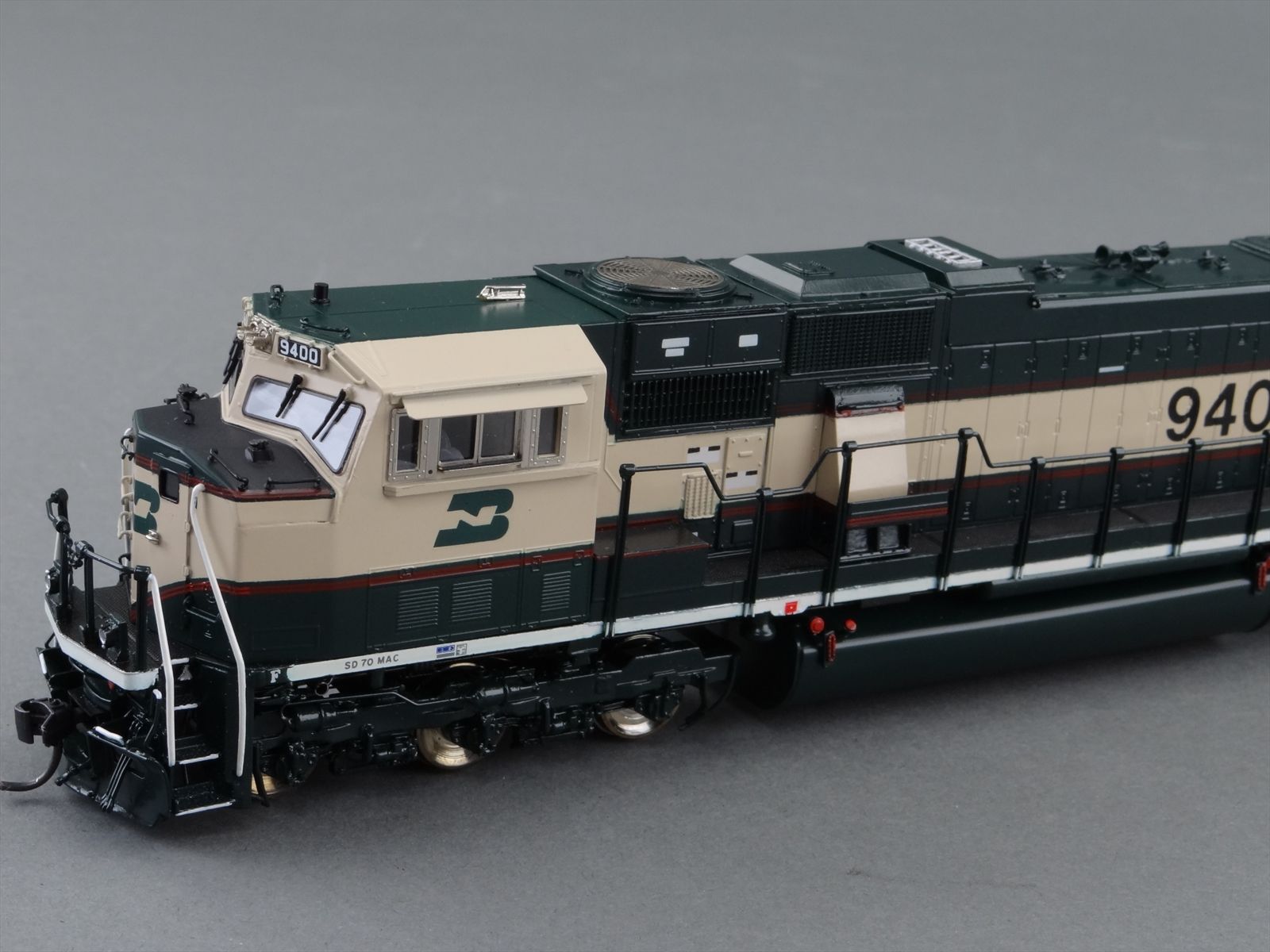 HO Brass OMI 5839.1 Overland BN Burlington Northern Executive SD70MAC ...