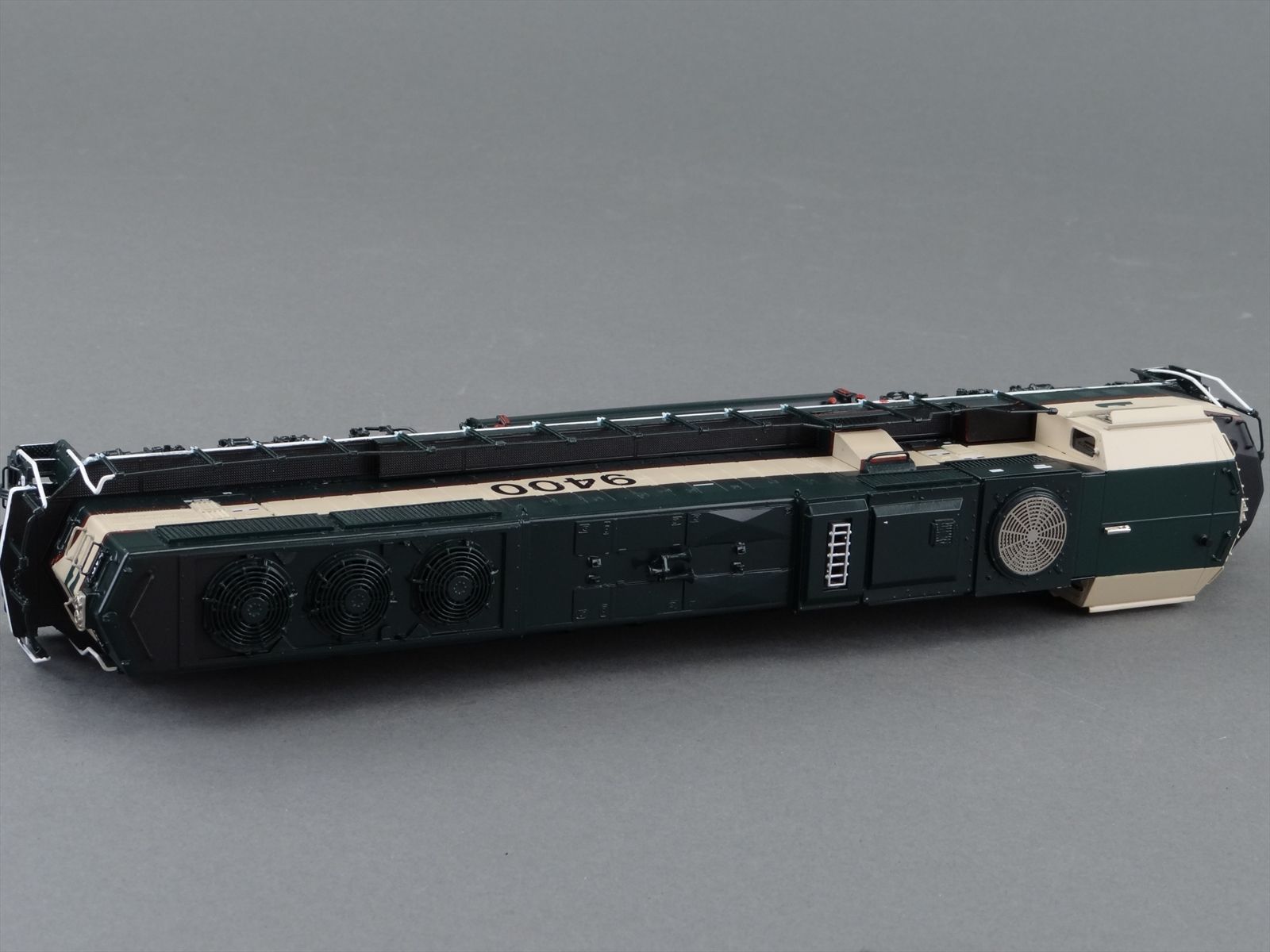 HO Brass OMI 5839.1 Overland BN Burlington Northern Executive SD70MAC Diesel #9400