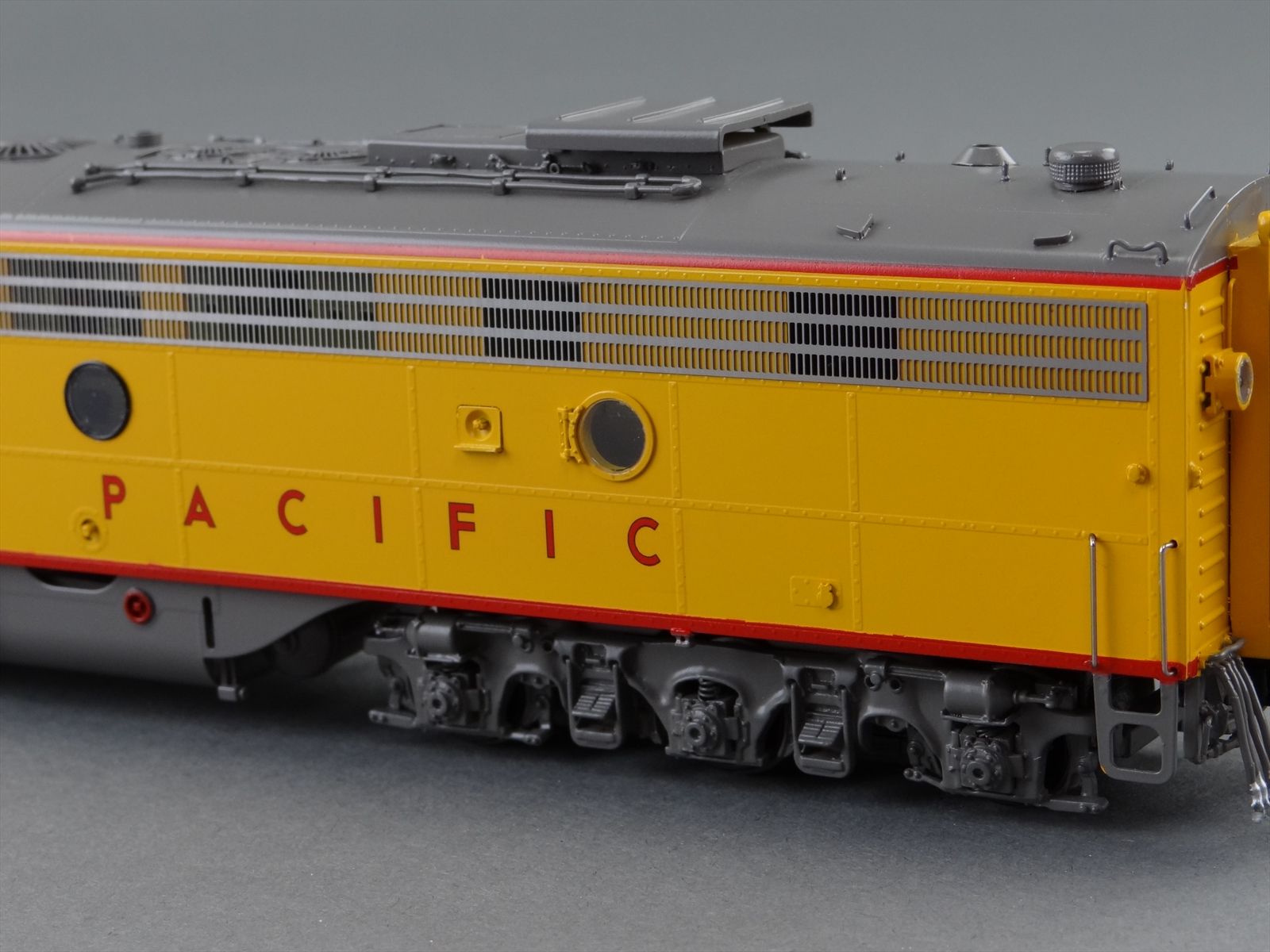 HO Brass Model Train - CIL Challenger 2467.1 UP Union Pacific E9 E9A ...