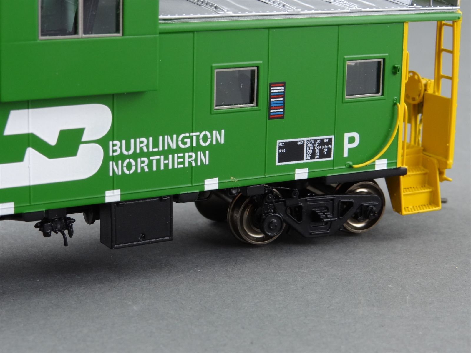 HO Brass OMI 4243.2 Overland BN Burlington International W-V Caboose #10042 - Lighted