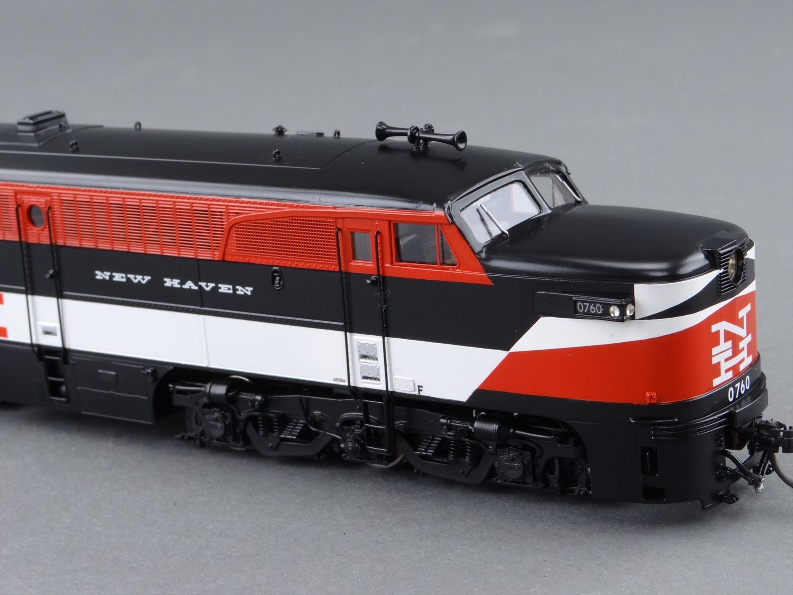 HO Brass Model Train - OMI 87010016.4 NH New Haven PA PA-1 Diesel #0760 ...