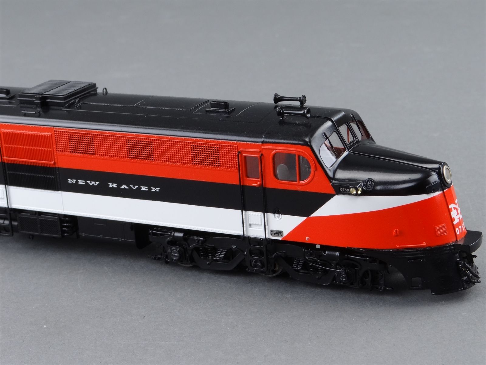 HO Brass Model Train - OMI 6917.1 NH New Haven DL-109 Diesel #0759 ...