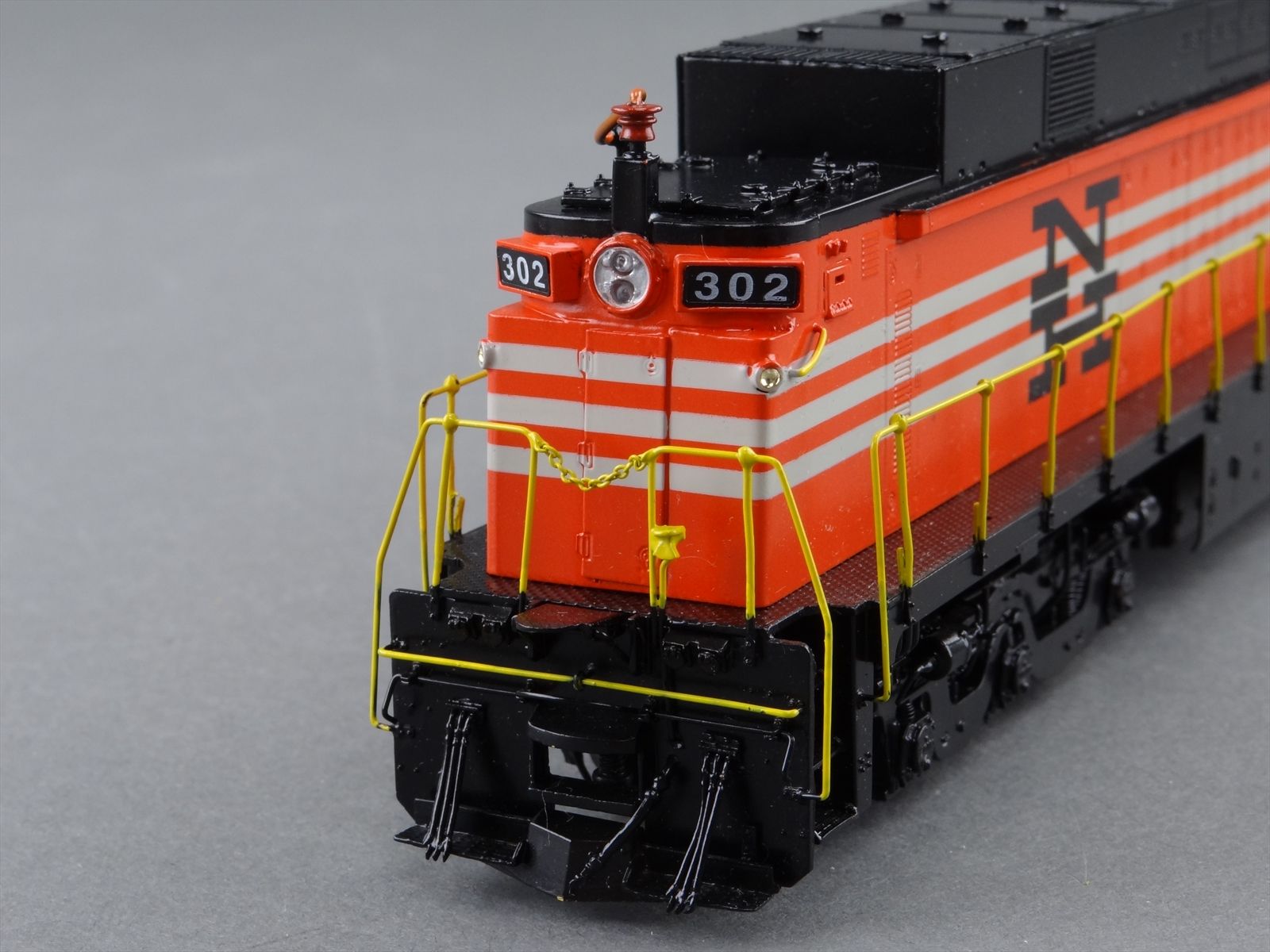 HO Brass Model Train - OMI 6260.1 Overland NH New Haven EF-4 Electric ...