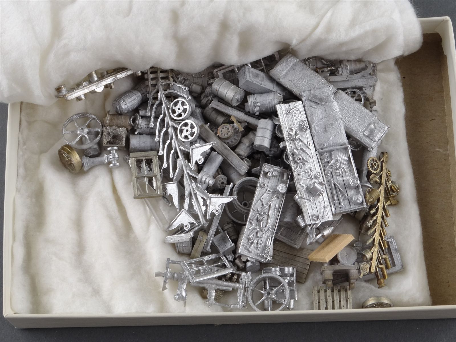 HO Craftsman Kit - FSM Fine Scale Miniatures Kit #175 Rail Car Shed