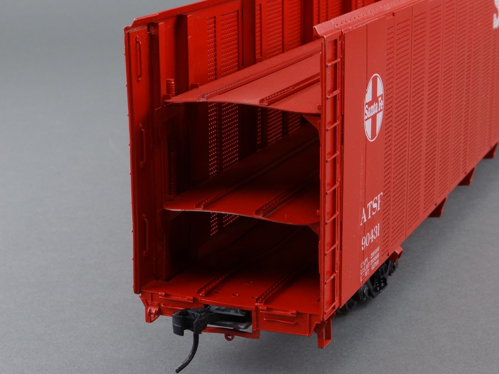 O Scale Brass OMI 0769 Overland ATSF Santa Fe Safe-Pak Tri-Level Auto ...