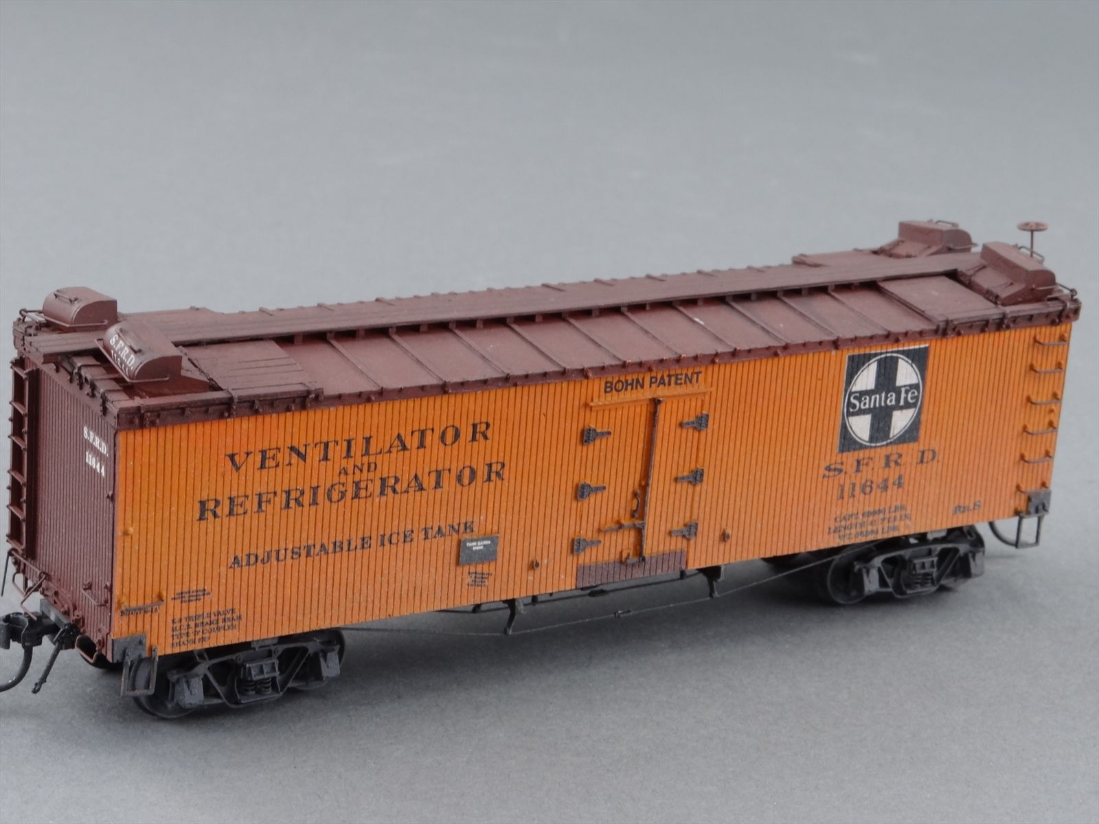 HO Westerfield 10803 Pro Built Kit - SFRD Santa Fe Reefer Refrigerator ...