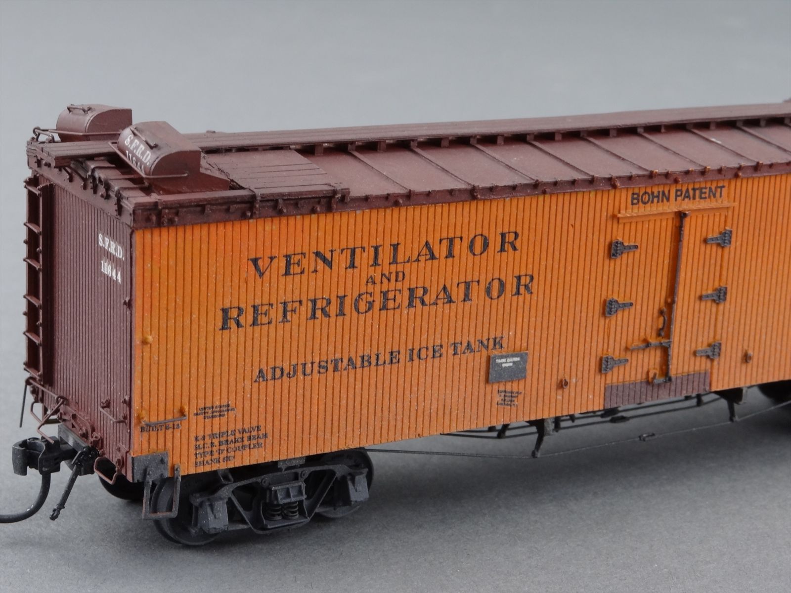 HO Westerfield 10803 Pro Built Kit - SFRD Santa Fe Reefer Refrigerator ...