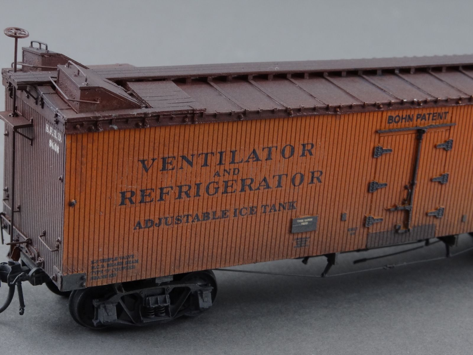 HO Westerfield 10802 Pro Built Kit - SFRD Santa Fe Reefer Refrigerator ...