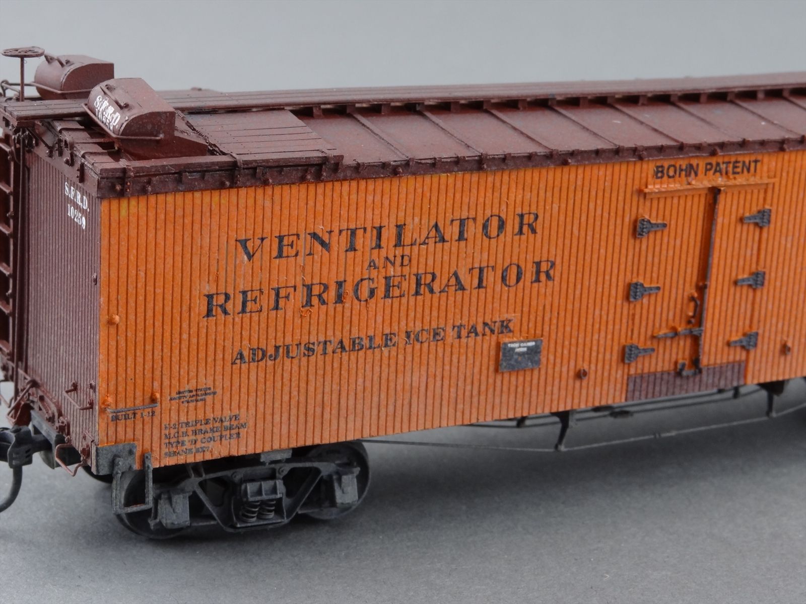 HO Westerfield 10803 Pro Built Kit - SFRD Santa Fe Reefer Refrigerator ...