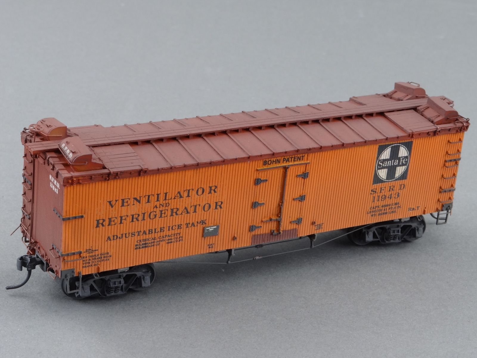 HO Westerfield 10803 Pro Built Kit - SFRD Santa Fe Reefer Refrigerator ...