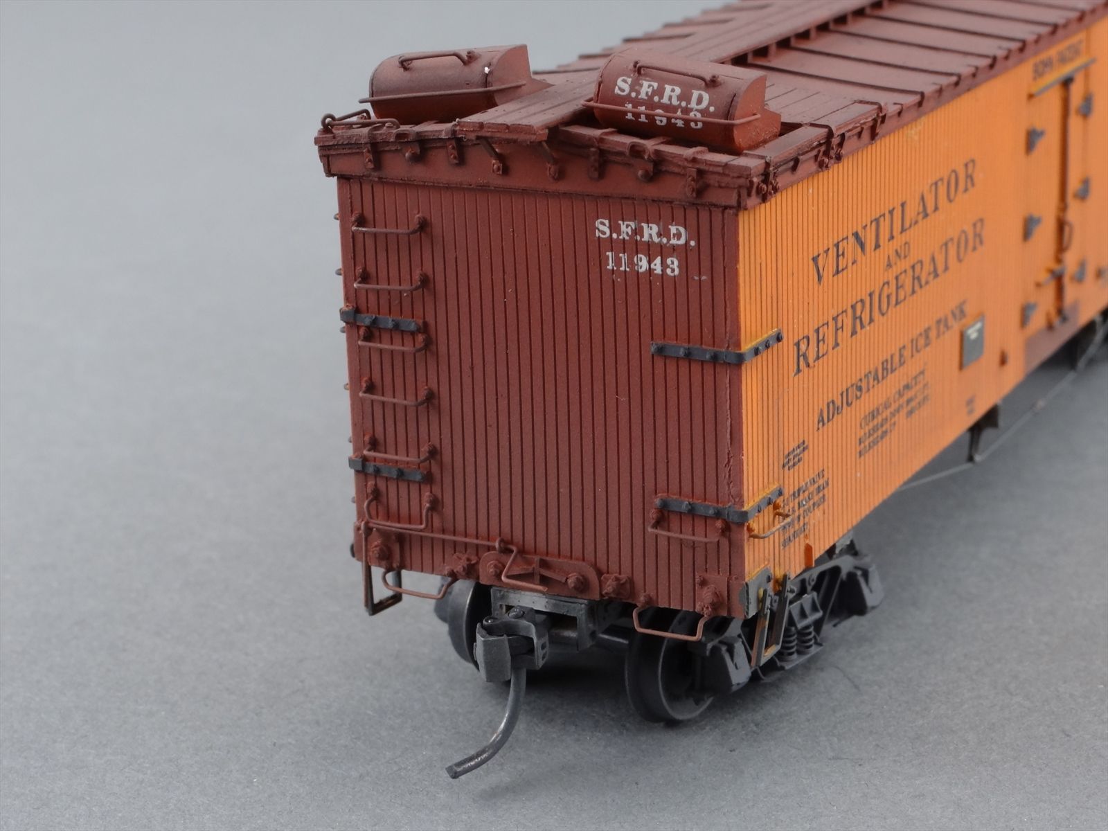 HO Westerfield 10803 Pro Built Kit - SFRD Santa Fe Reefer Refrigerator ...