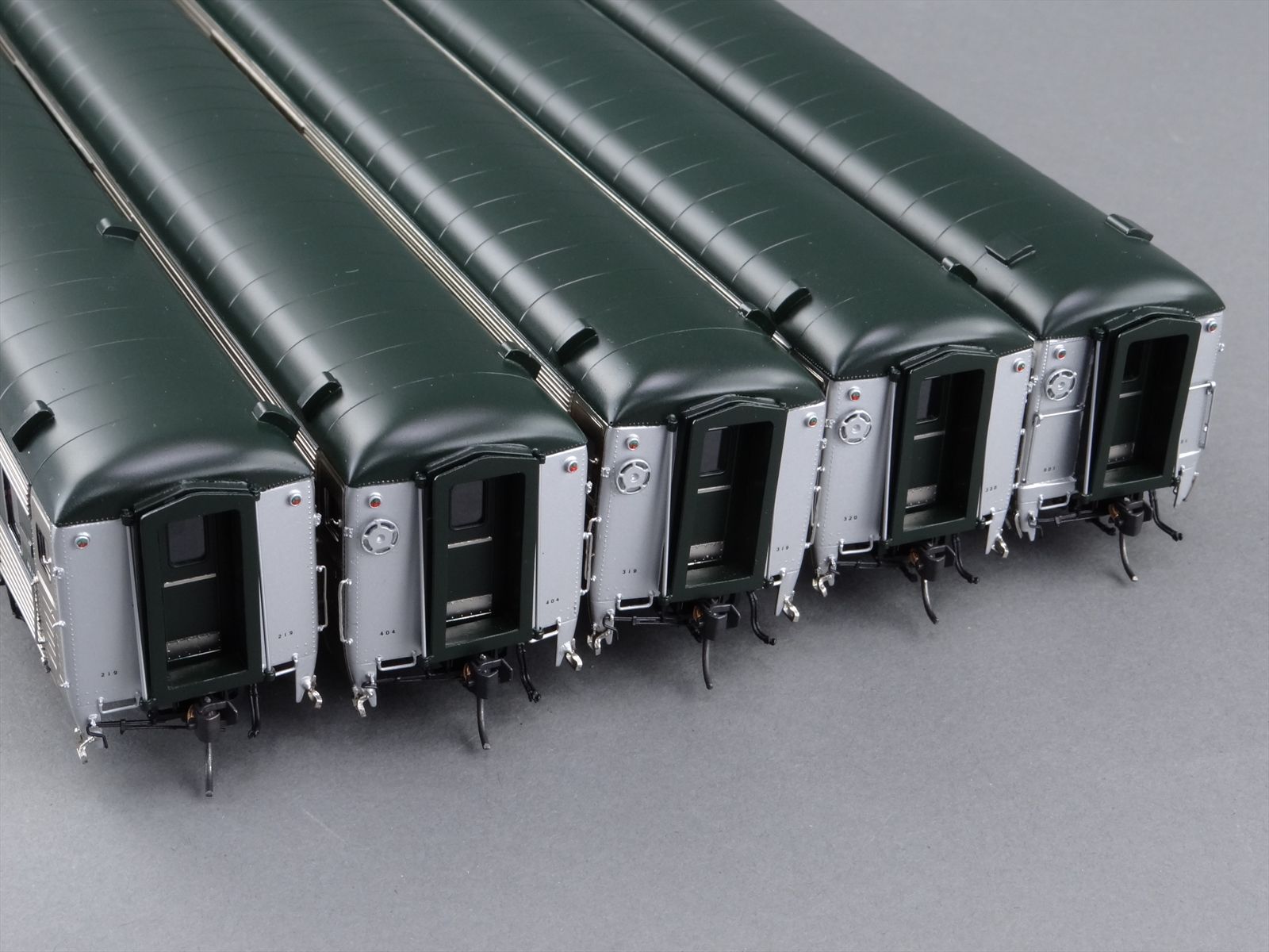 HO Brass Model Train - Railway Classics NH48 NH New Haven 1948 ...