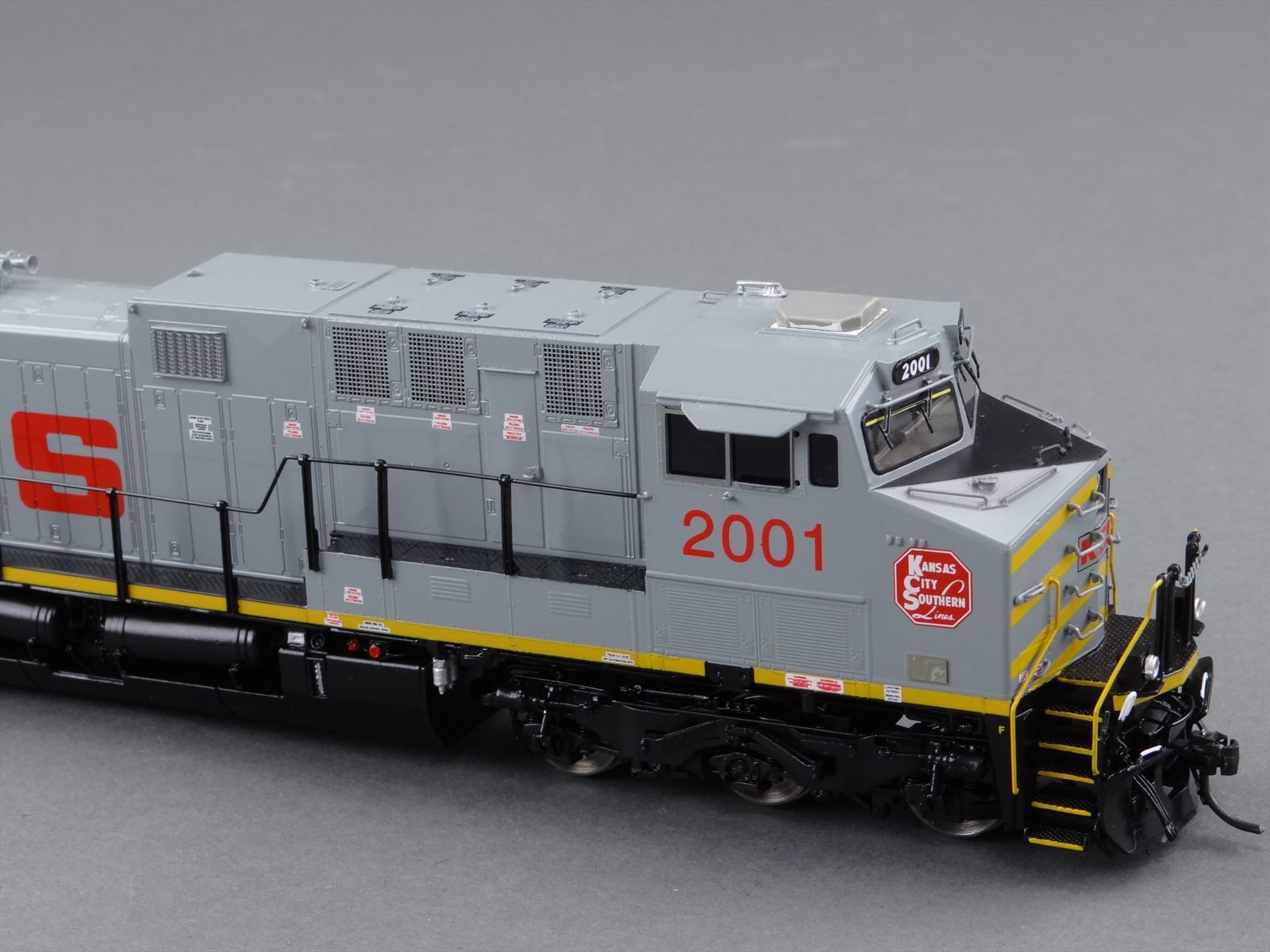 HO Brass Model Train - OMI Overland KCS Kansas City Southern - AC4400CW ...