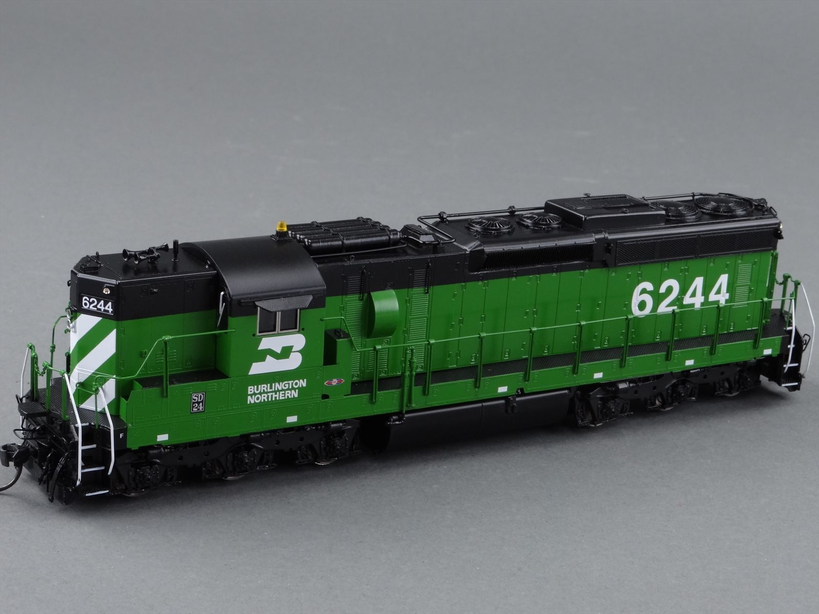 HO Brass Model Train - OMI 6762.1 Burlington Northern BN SD24 #6244 Diesel - ex CB&Q