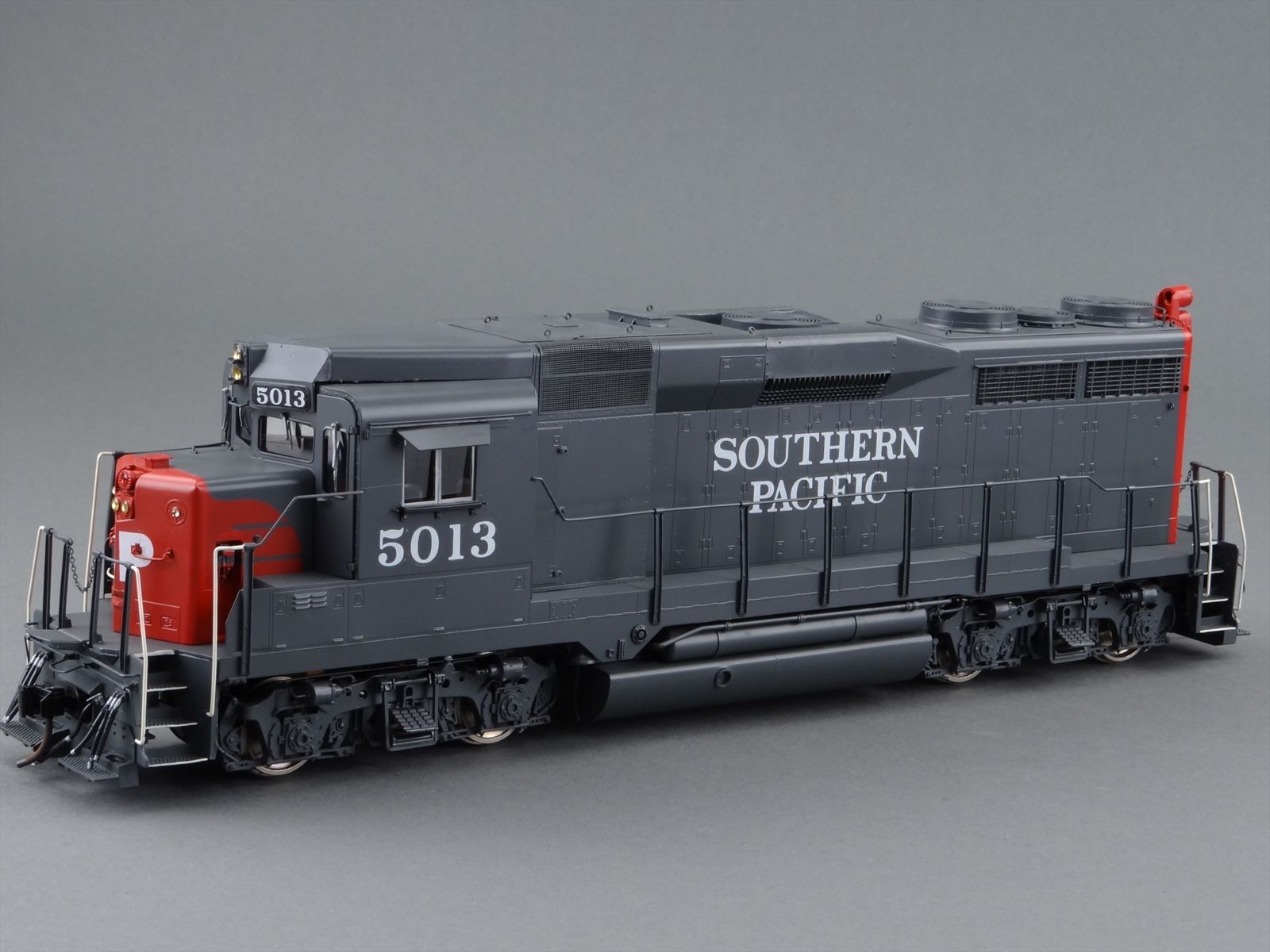O Scale 2-Rail Brass Model Train - OMI 0471 SP Southern Pacific GP30 ...