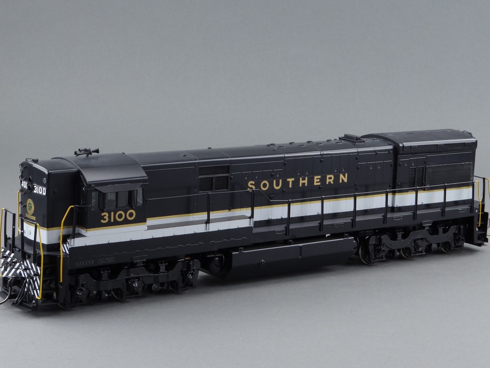 O 2-Rail Brass - OMI 0241 Overland Southern GE U30C High Hood Diesel ...