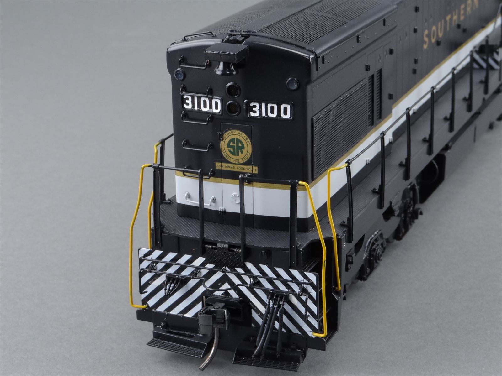 O 2-Rail Brass - OMI 0241 Overland Southern GE U30C High Hood Diesel ...