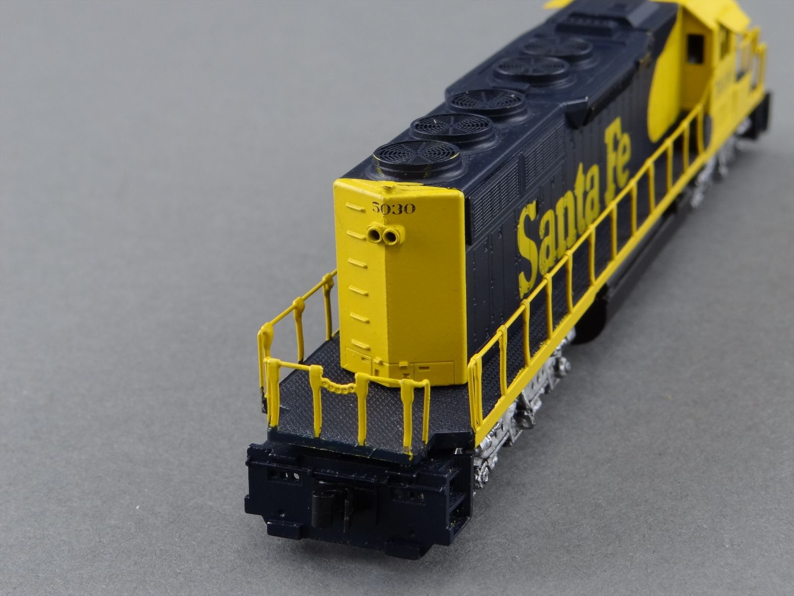 N Scale Brass Key Model Trains ATSF Santa Fe EMD SD40-2 Diesel #5030