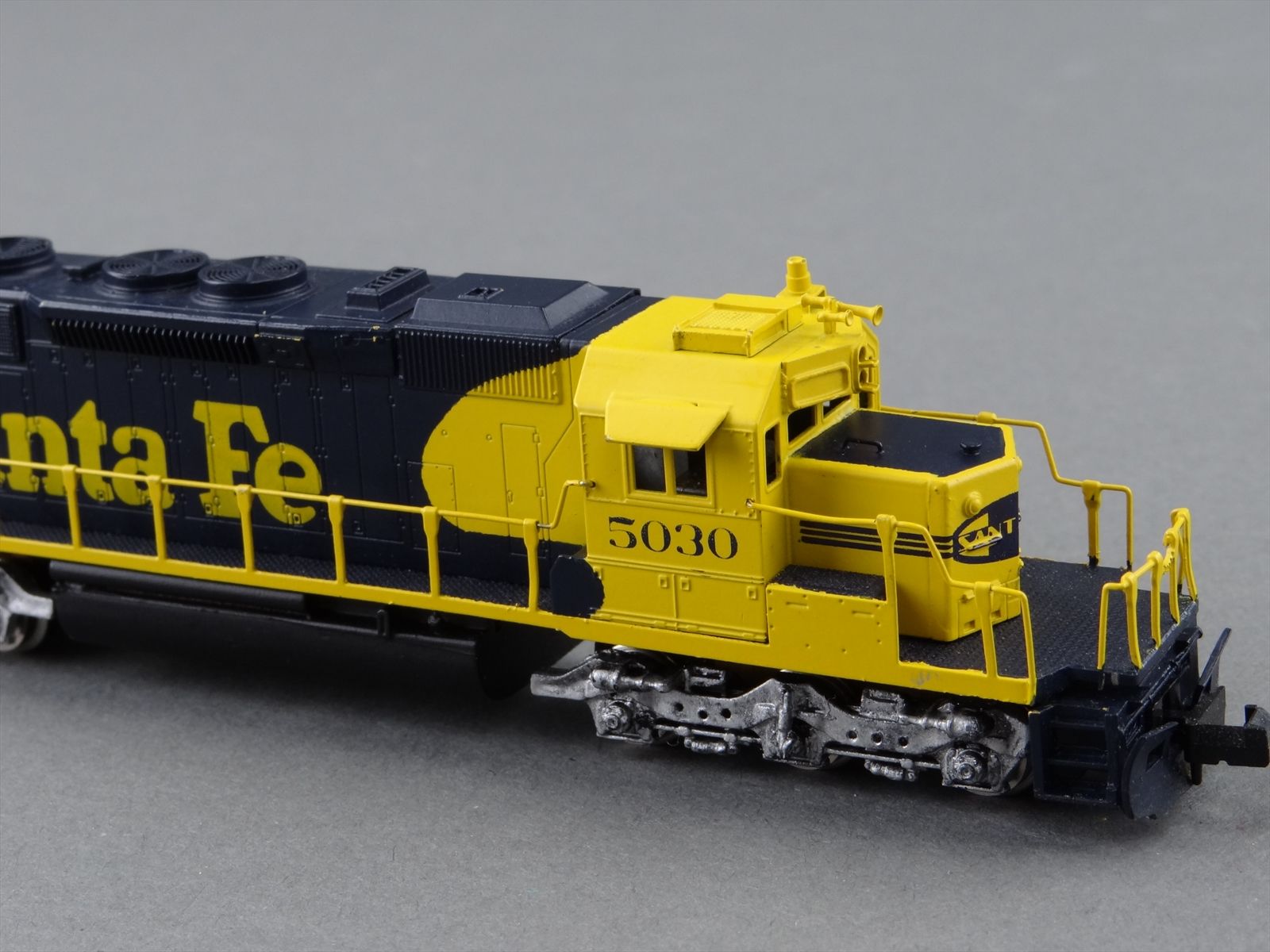 N Scale Brass Key Model Trains ATSF Santa Fe EMD SD40-2 Diesel #5030