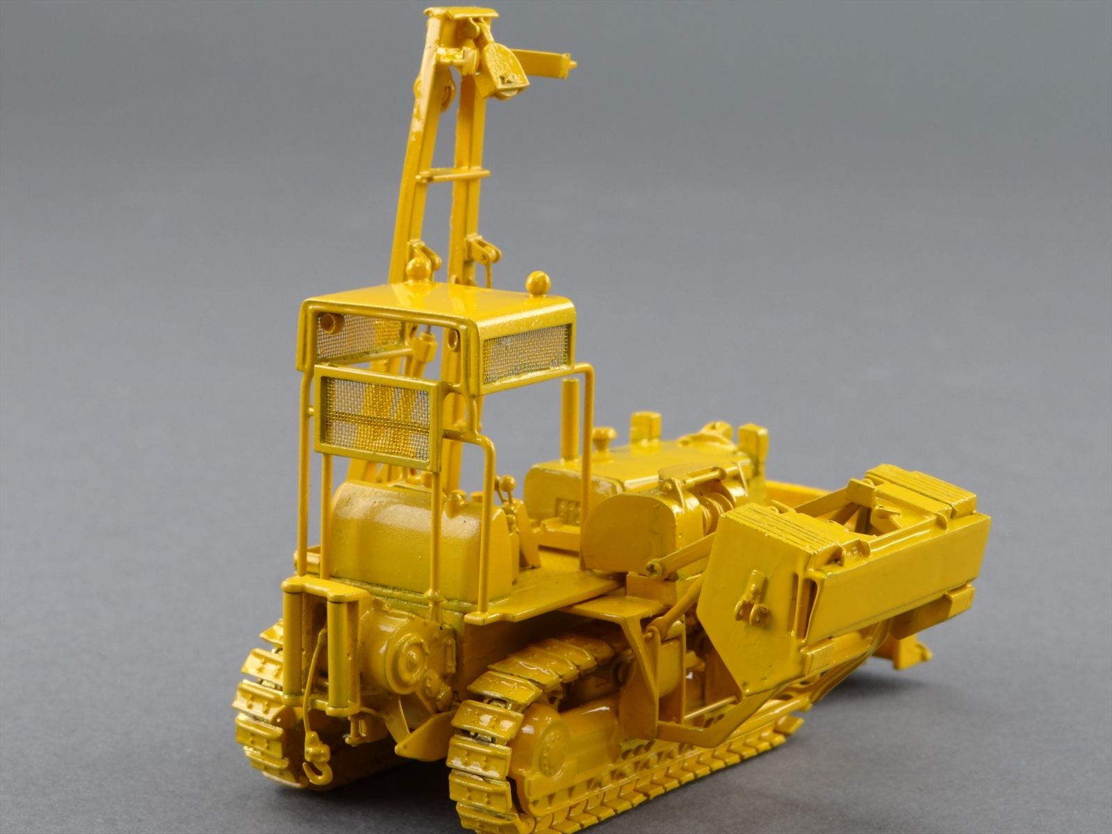 HO Brass OMI 3377.1 Overland Bulldozer with Side Boom - Painted Yellow