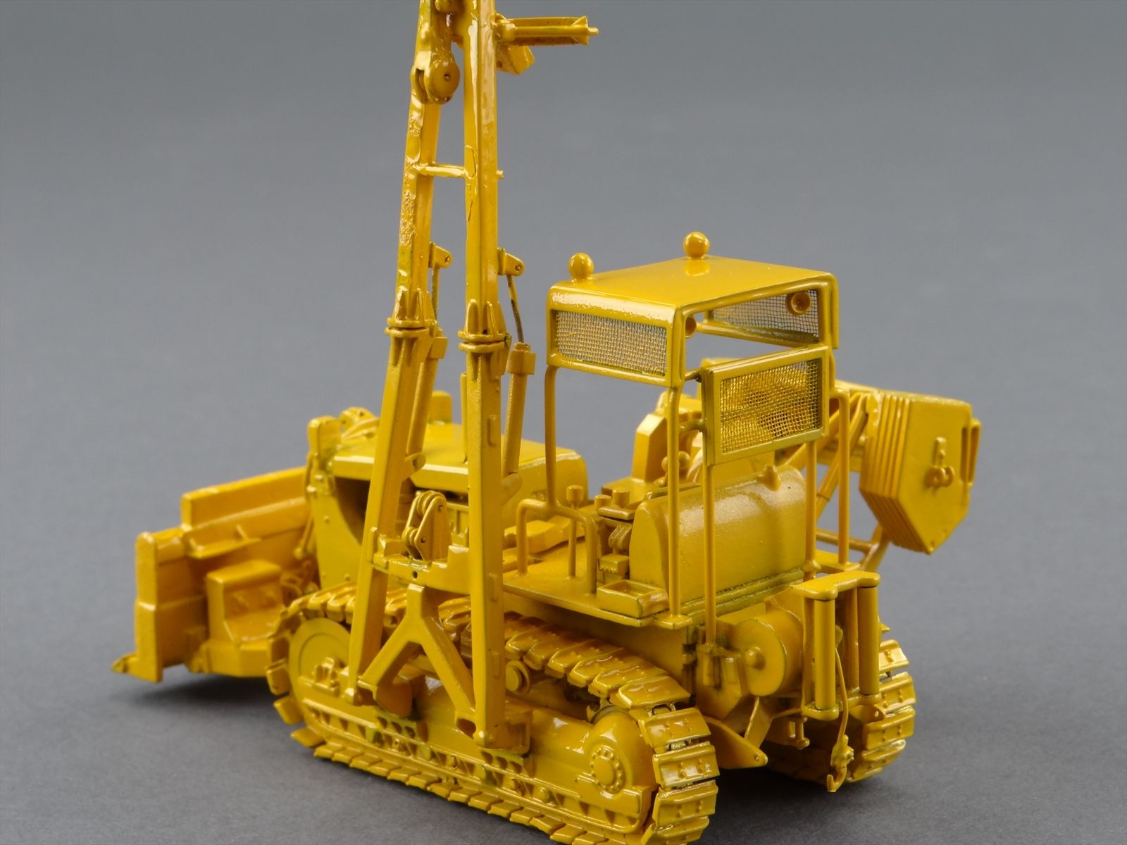 HO Brass OMI 3377.1 Overland Bulldozer with Side Boom - Painted Yellow