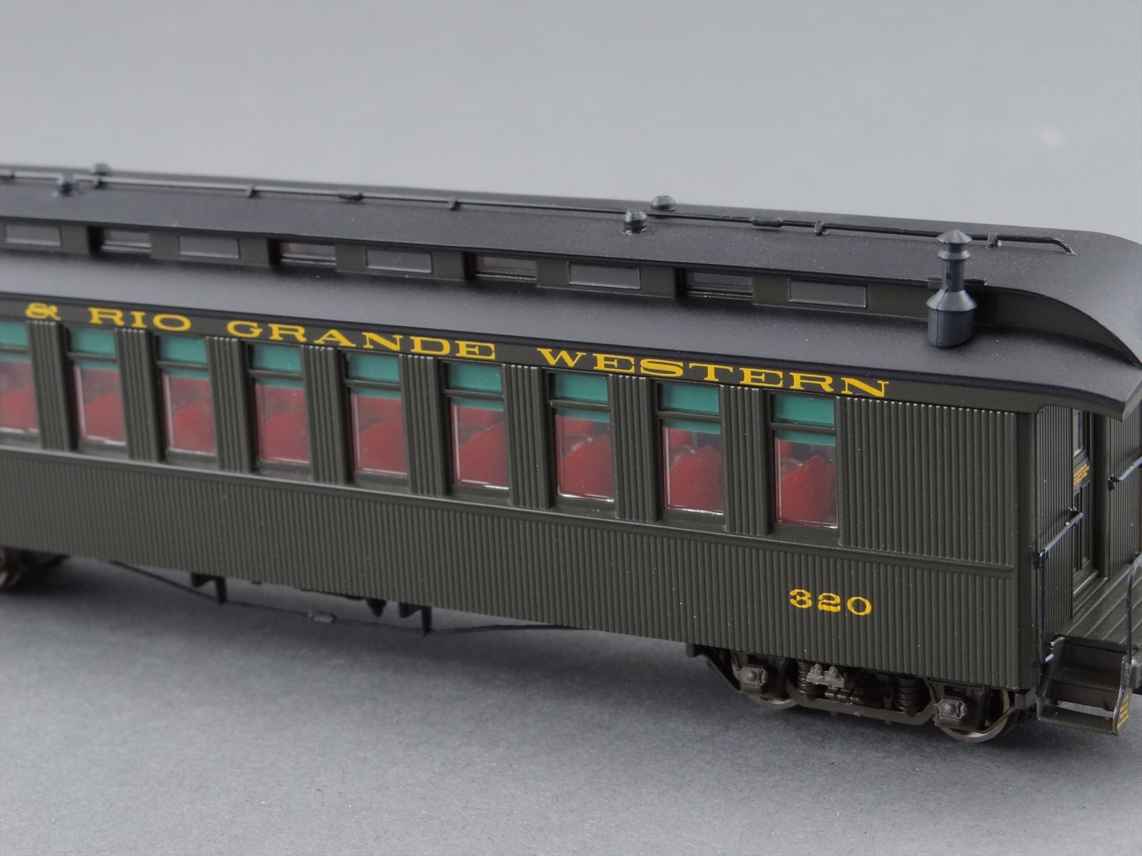 HOn3 Scale Blackstone PN B350103 D&RGW #320 Open Platform Passenger Coach