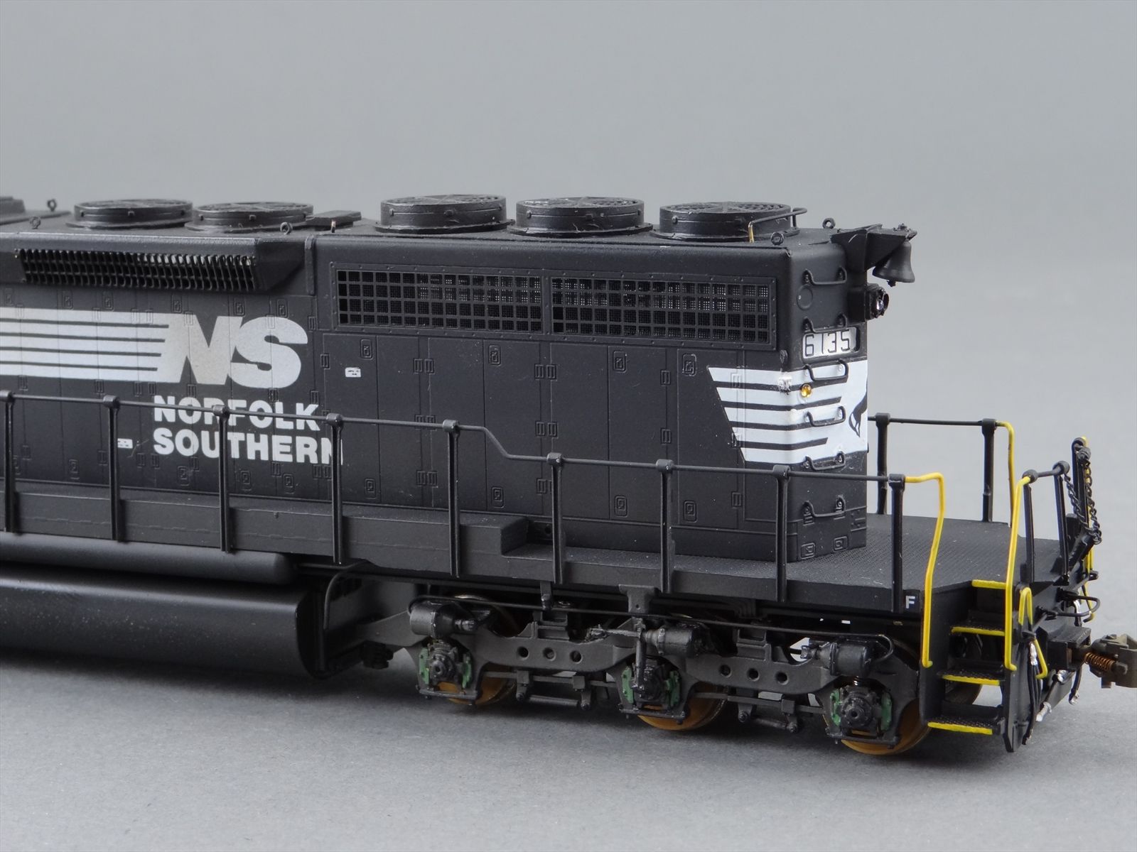 HO Brass Model Train - OMI #5341 Overland NS Norfolk Southern SD40-2 #6135