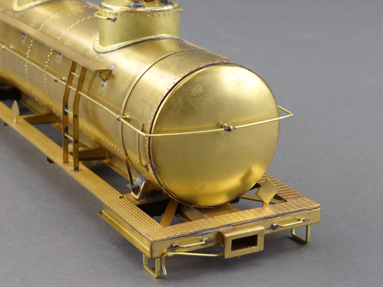 O Scale Brass US Hobbies 302 8,000 Gallon Double Dome Tank Car - Less ...