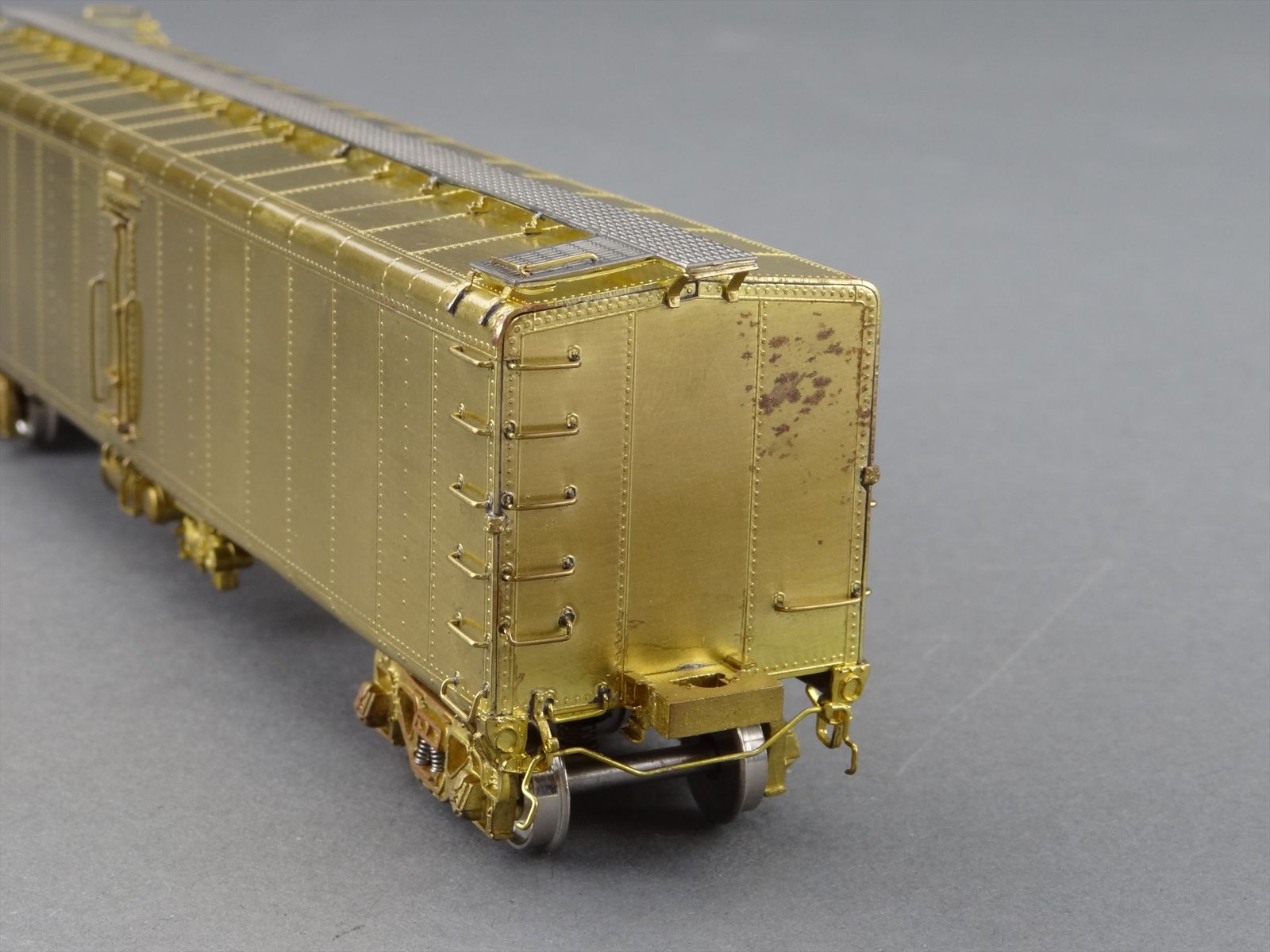 HO OMI 3055 Pfaudler 50' Milk Tank Car GPEX #1021 - w/ Interior Detail