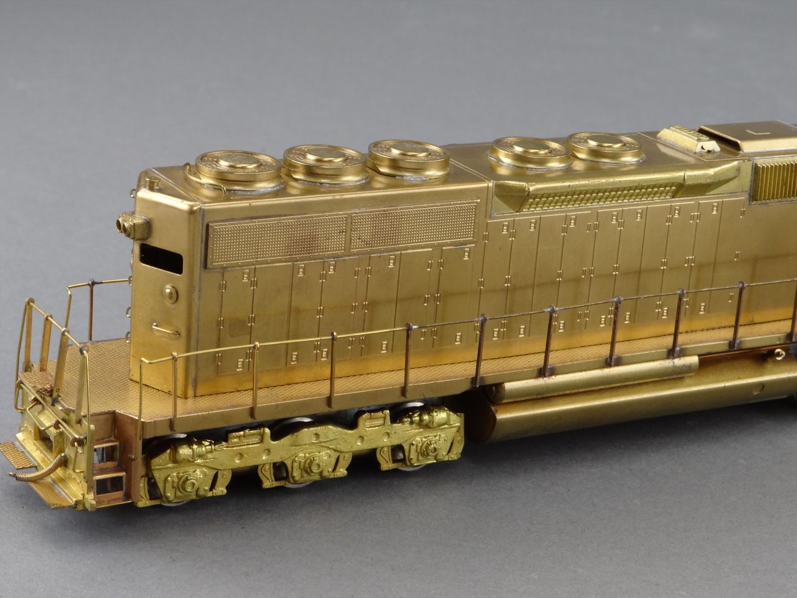 HO Brass Alco Models KMT D-142HB EMD SD-40H Diesel Engine