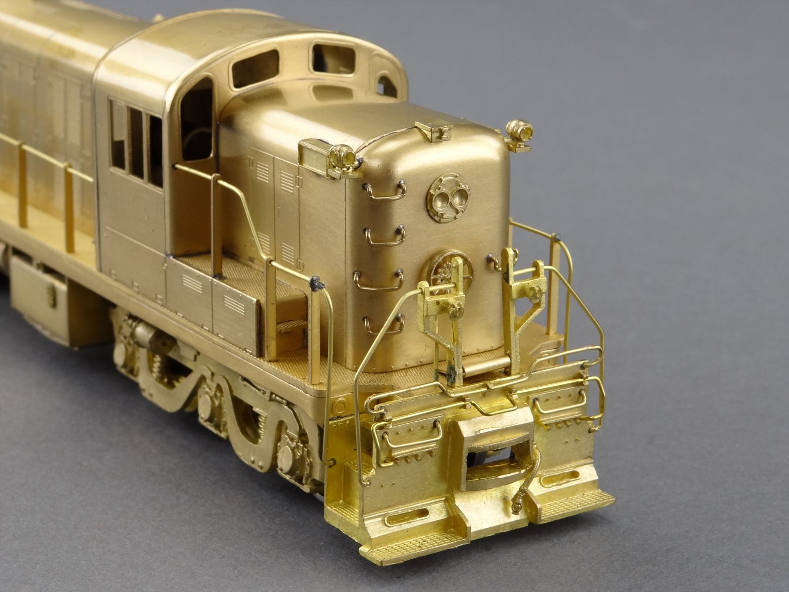 HO Brass Alco Models D-121 Samhongsa RSD-4/5 Diesel Engine Phase 1