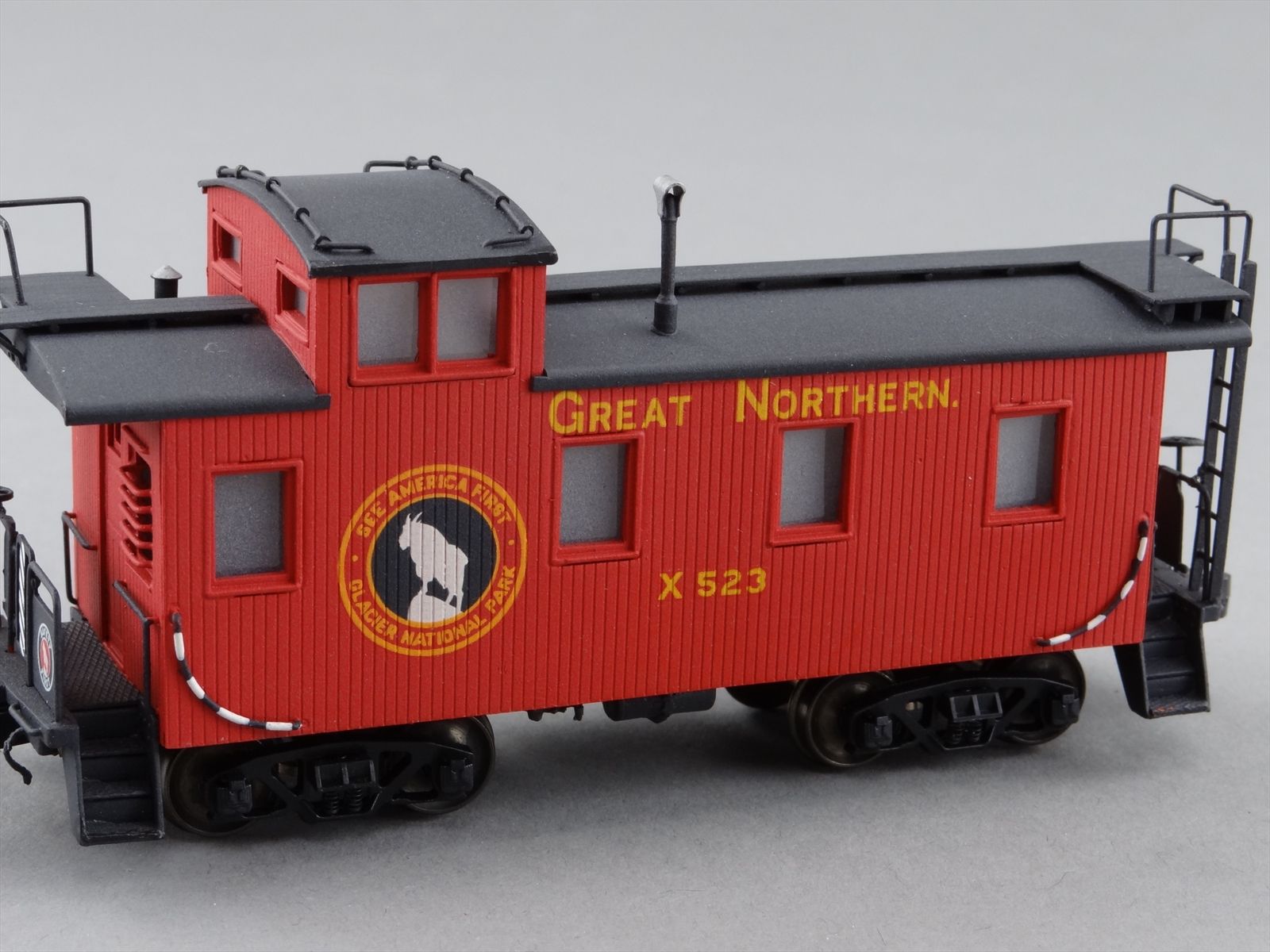 HO Brass Model Train - Oriental GN Great Northern 25' Wood Caboose #X523 - Custom