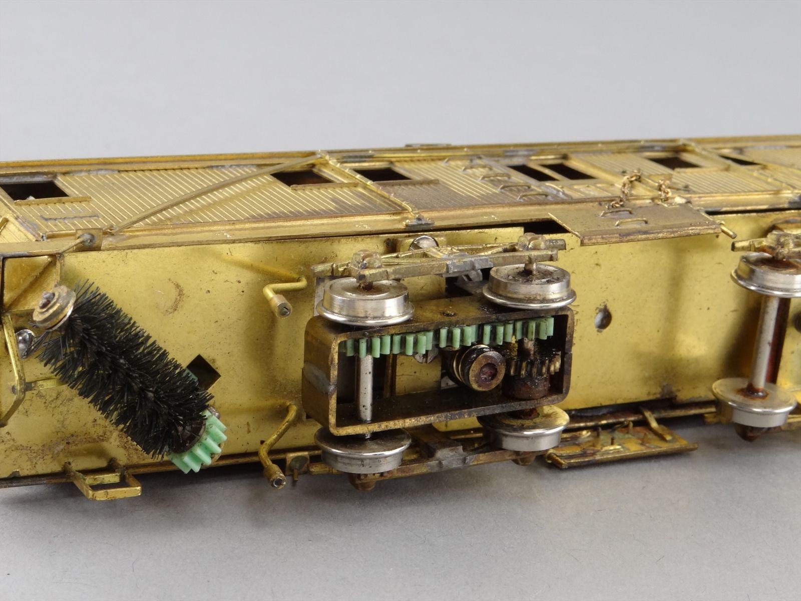 HO Brass Model Train - Huntington Powered Double Truck Street Sweeper