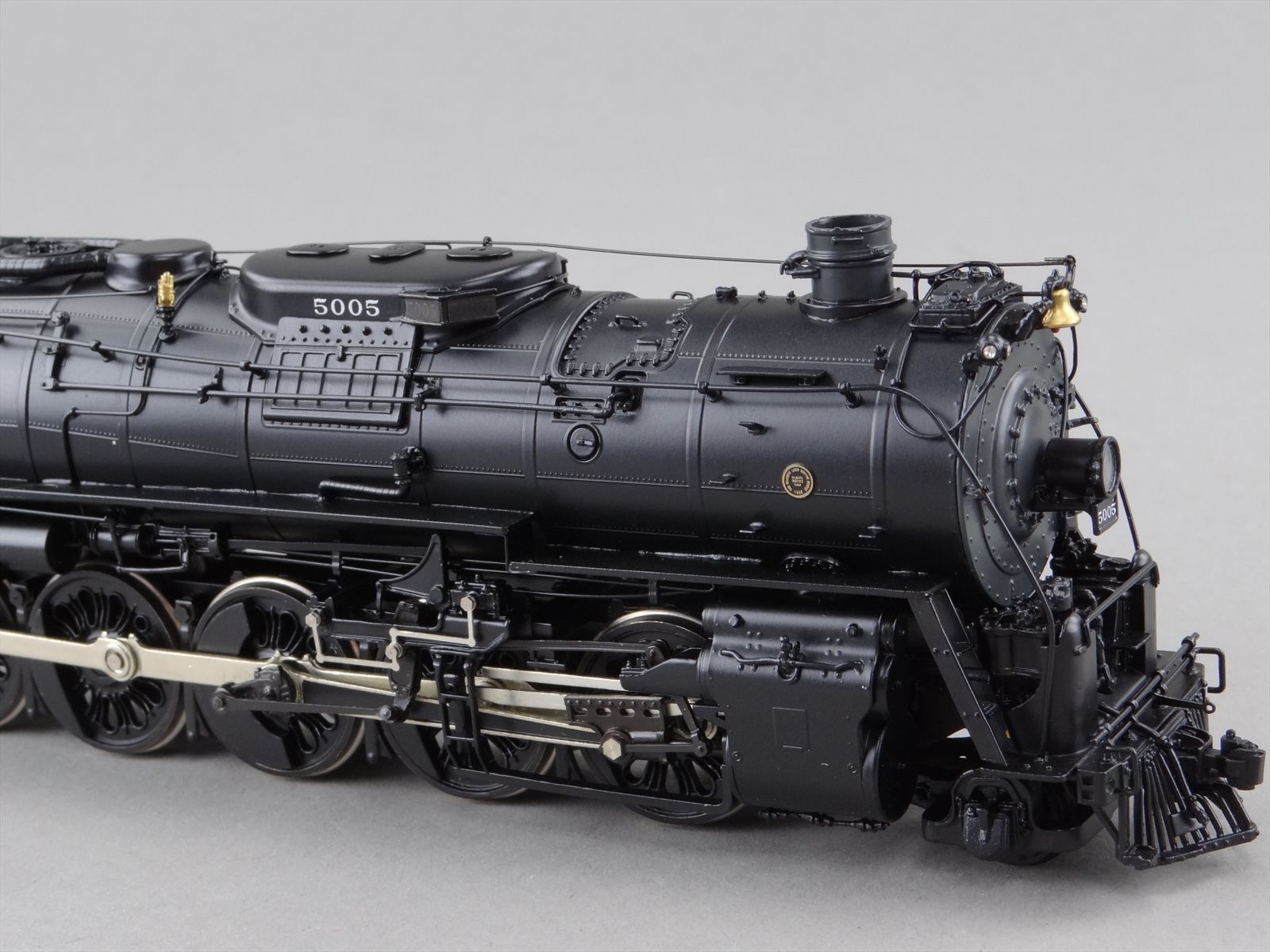 HO Brass Model Train - Hallmark Super Crown ATSF Santa Fe 2-10-4 #5005 ...